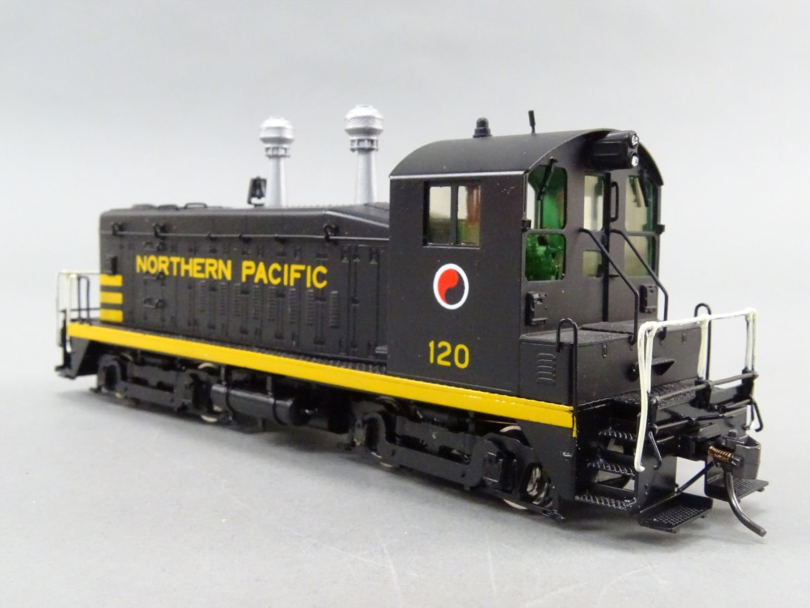 HO Brass Model - PSC 16716-5 NP Northern Pacific SW-1200 #120 - F/P ...