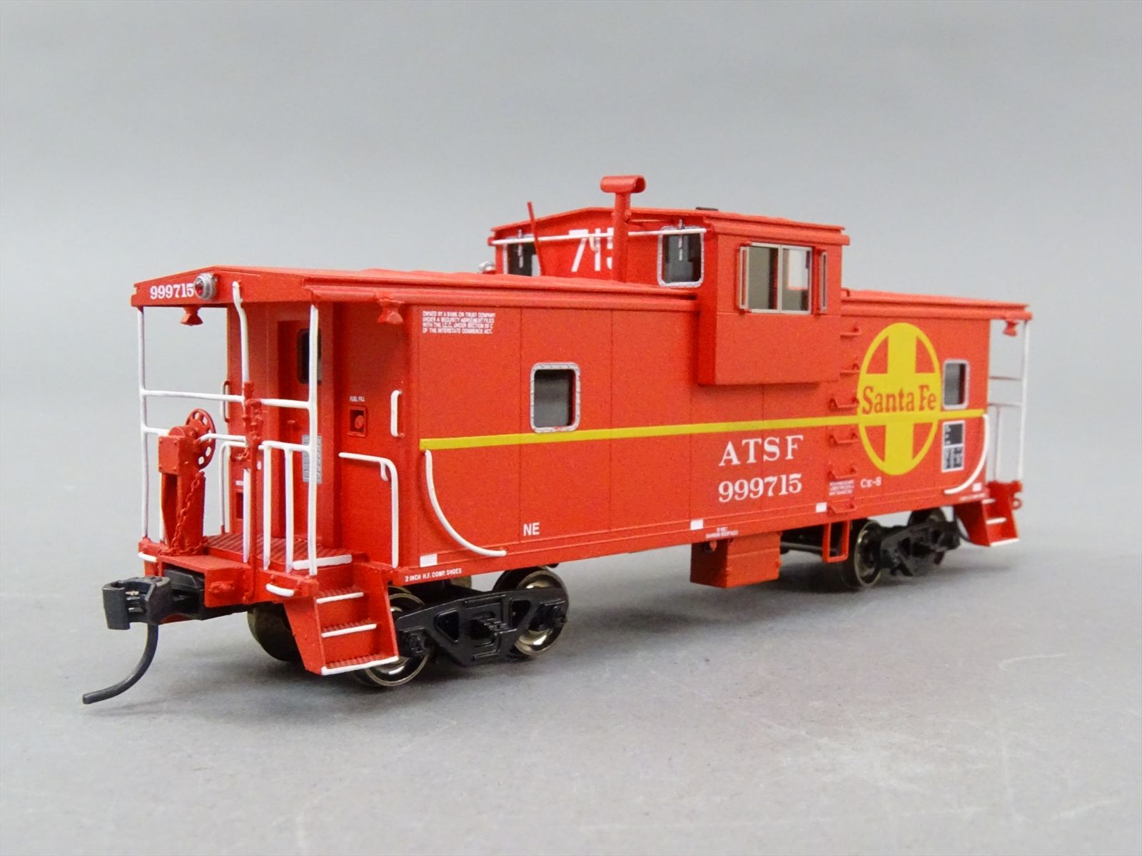 HO Brass Model - OMI 4212.1 SF AT&SF Santa Fe CE-8 Caboose #999715 - F/P - 2002 Run - Ajin