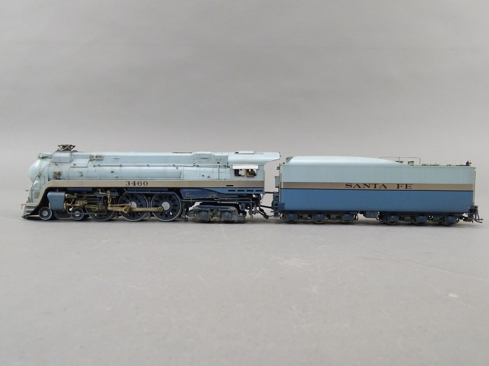 HO Brass Model - Hallmark Super Crown AT&SF Santa Fe Streamlined Blue ...