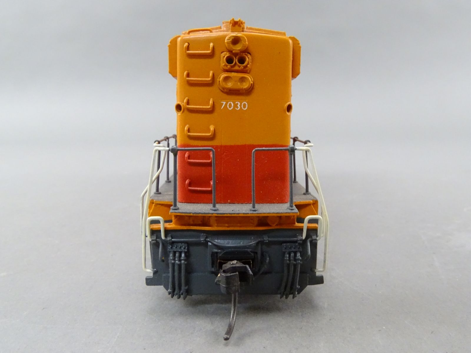 HO Brass Model - OMI 1838 SP Southern Pacific TE70-4S Diesel Popsicle ...