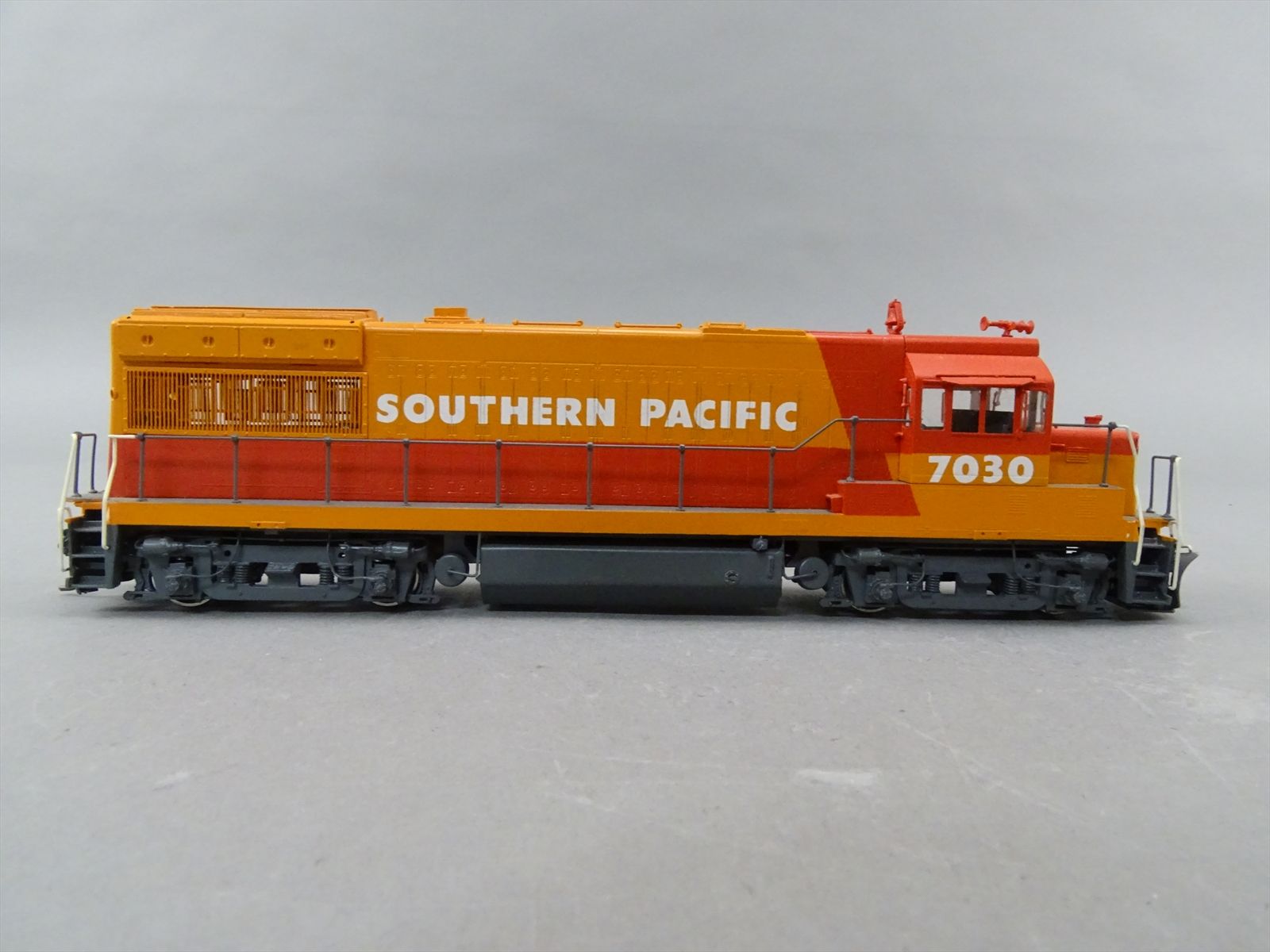 HO Brass Model - OMI 1838 SP Southern Pacific TE70-4S Diesel Popsicle ...