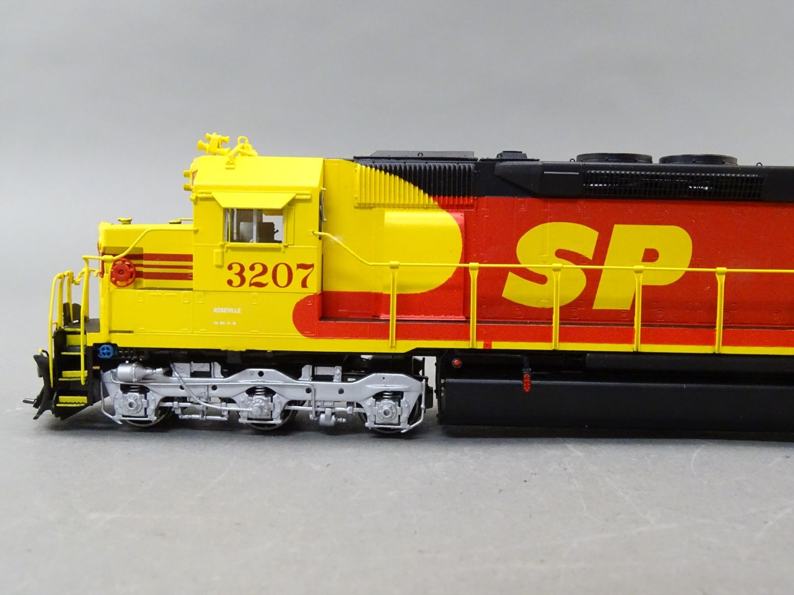 HO Brass Model - UTI 5002-2 SP Southern Pacific SDP-45 #3207 - F/P ...