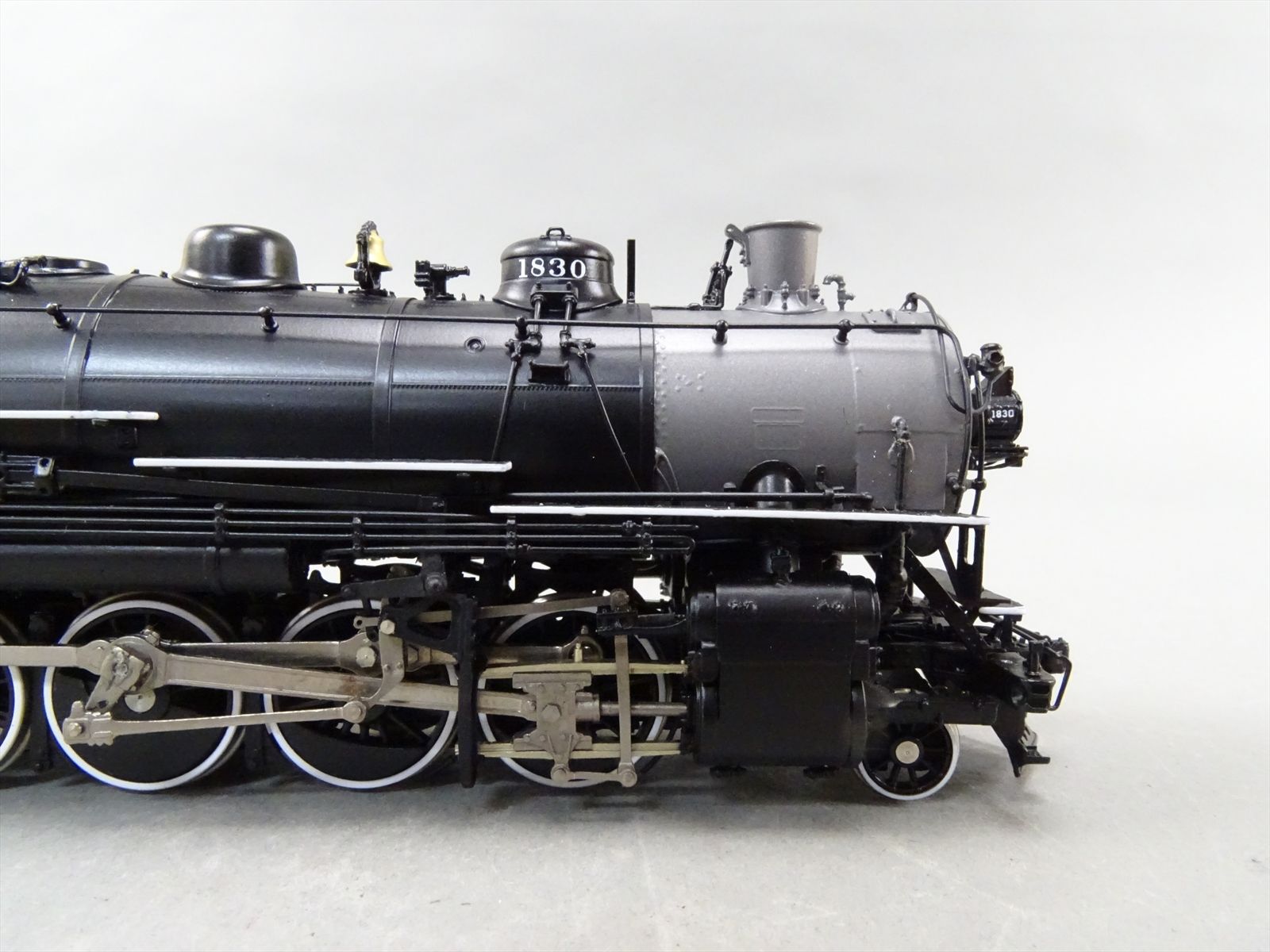 HO Brass Model - W&R NP Northern Pacific 2-8-2 Class W-3 #1830 ...