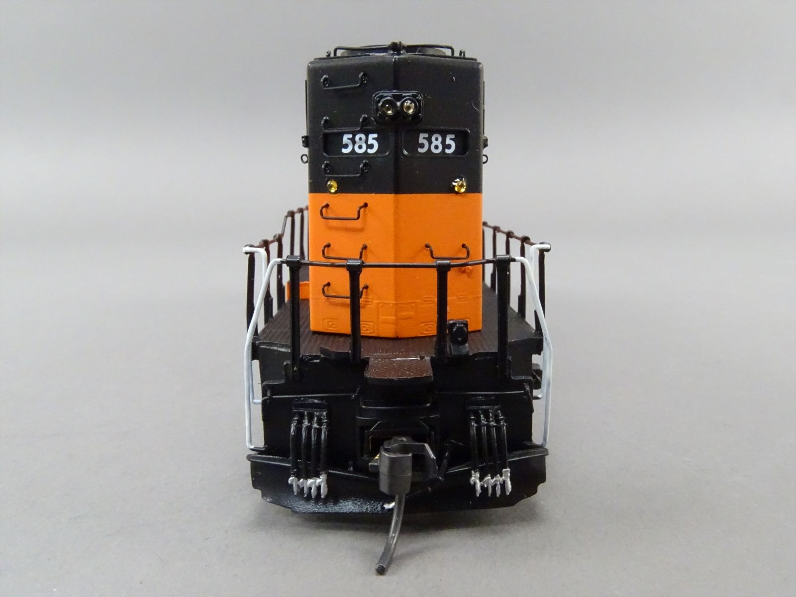 HO Brass Model - OMI 5119 MILW Milwaukee Road SDL39 #585 - Custom - 1988 Run - Ajin