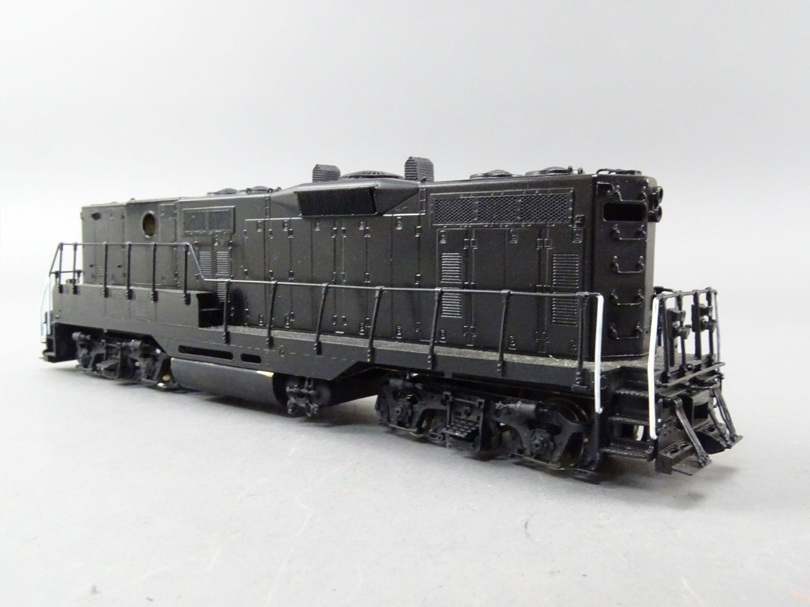 HO Brass Model - OMI 5622 AT&SF Santa Fe GP7B Phase II Cabless #2789 ...