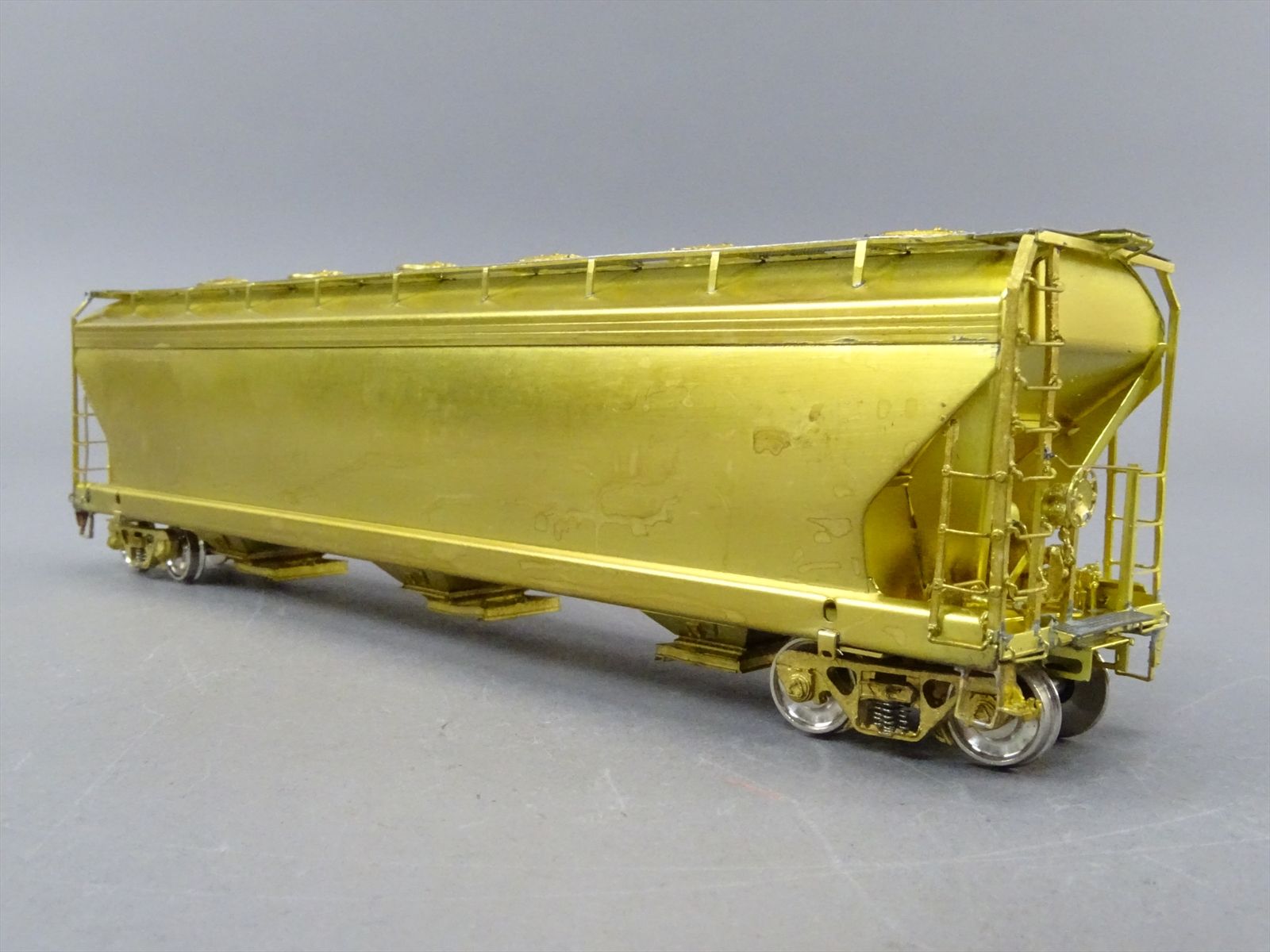 HO Brass Model - OMI 3092 ACF Centerflow Covered Hopper w/ 6 Round ...