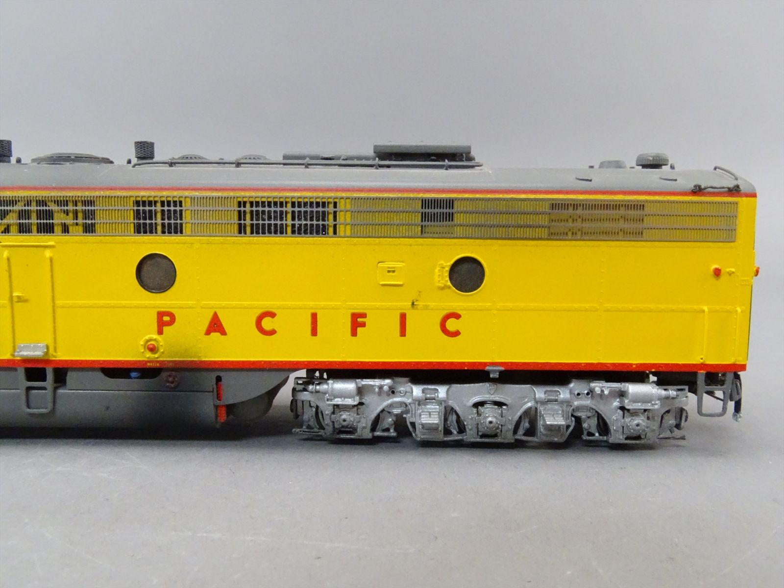 HO Brass Model - OMI 6046 UP Union Pacific E9 E9B #958 - Custom ...