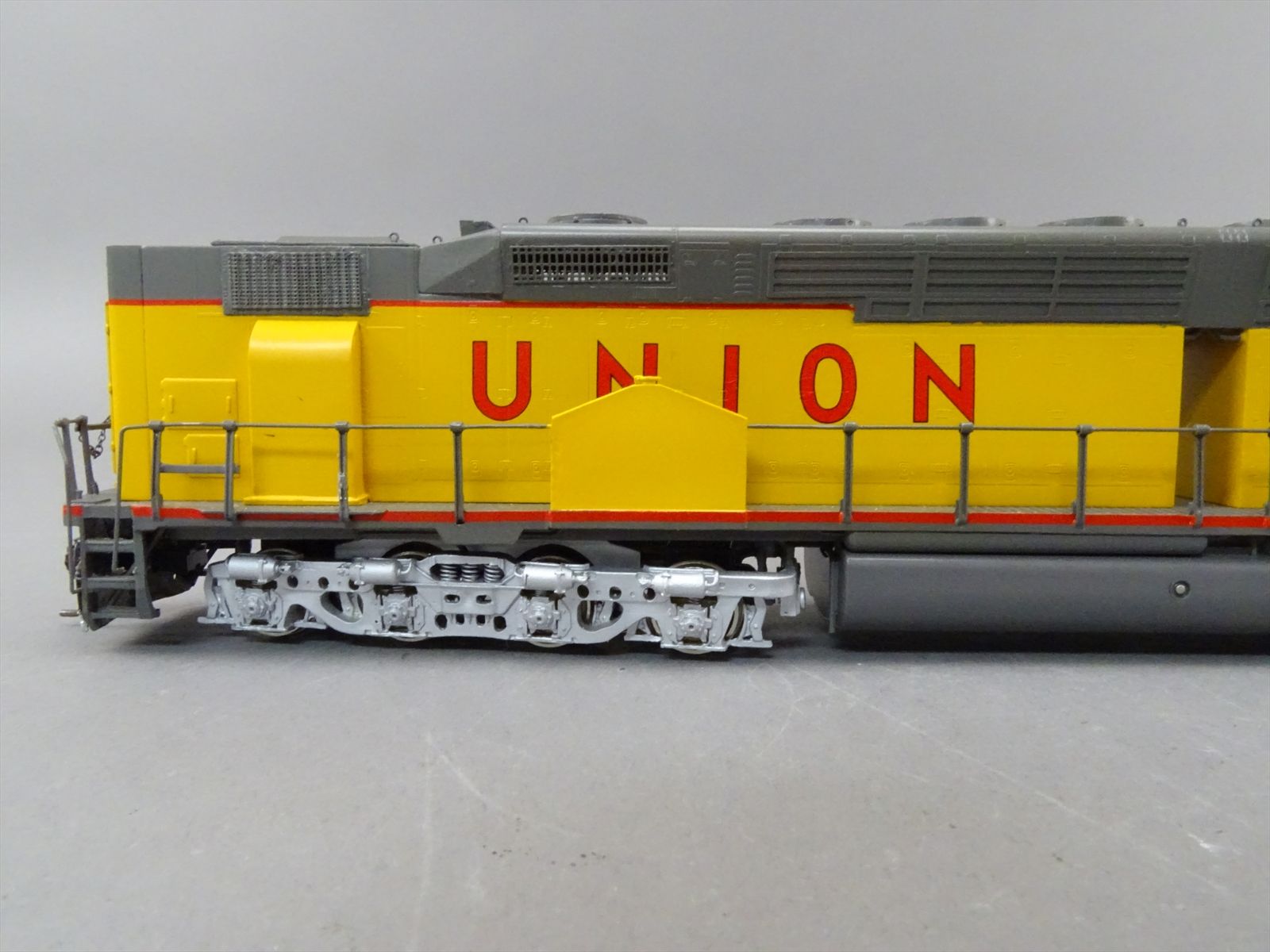HO Brass Model - OMI 5406 UP Union Pacific DD40AX #6924 w/ Roof Mounted ...
