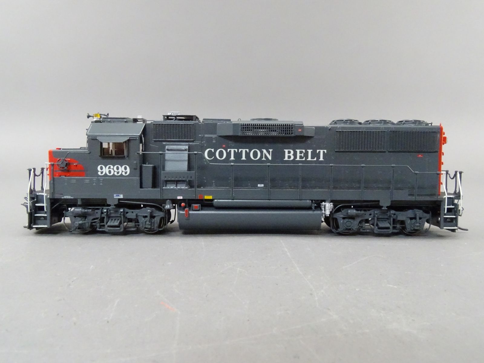 HO Brass Model - OMI 087010032.1 SSW Cotton Belt GP60 Diesel #9699 - 2003 Run - F/P - Ajin