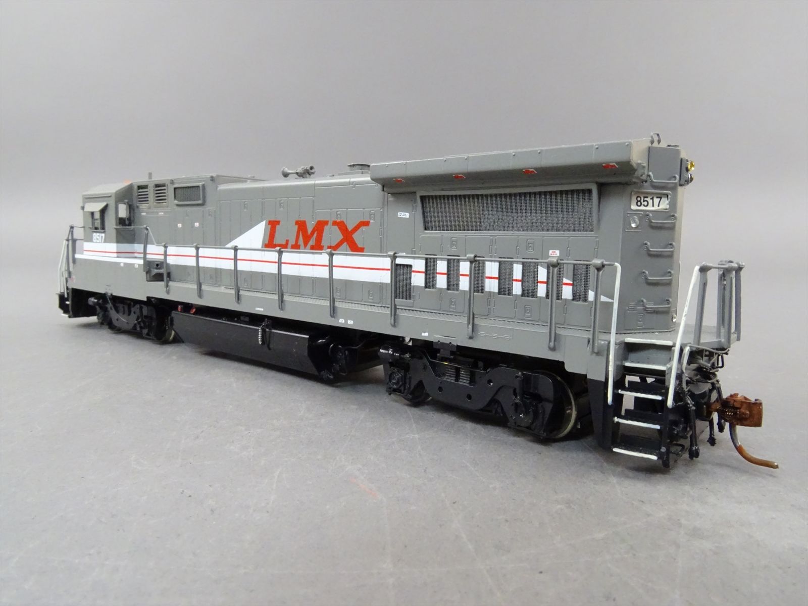 HO Brass Model - OMI 5132 LMX Dash 8 B39 BN Lease #8517 - Custom - 1988 ...