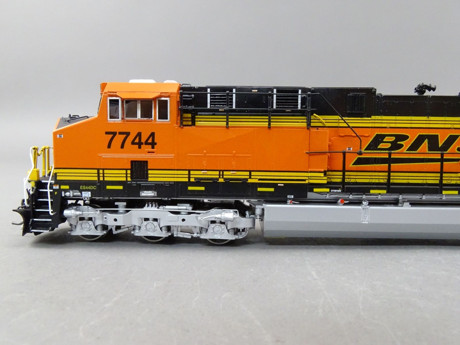 HO Brass Model - OMI AA-1230-2 BNSF Burlington Northern Santa Fe ES44DC ...