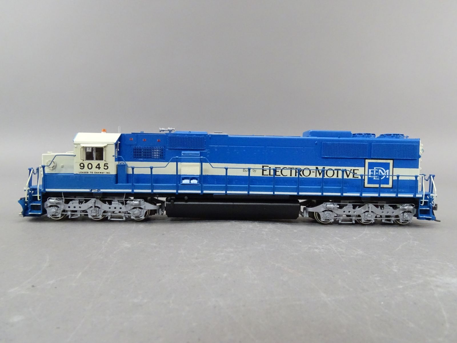 HO Brass Model - OMI 5047 Oakway Leasing GM EMD SD60 Demo Demonstrator ...