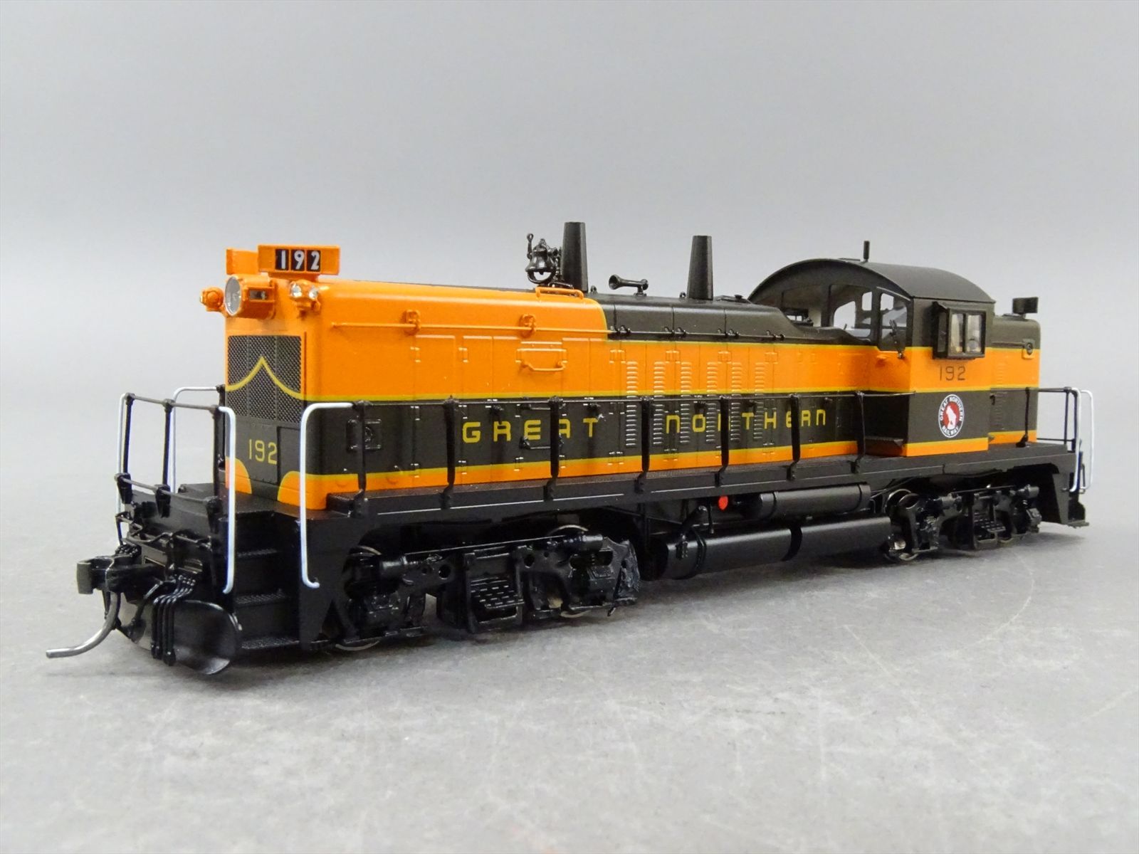 HO Brass Model - DP 4362.1 GN Great Northern EMD NW-5 Road Switcher ...