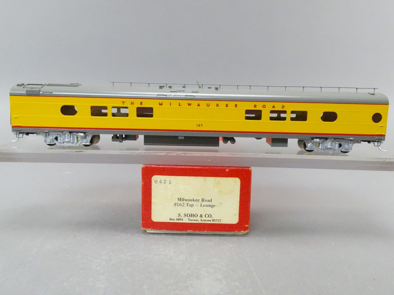 HO Brass Model - Soho 0471 MILW Milwaukee Hiawatha Tap Lounge #167 - Custom