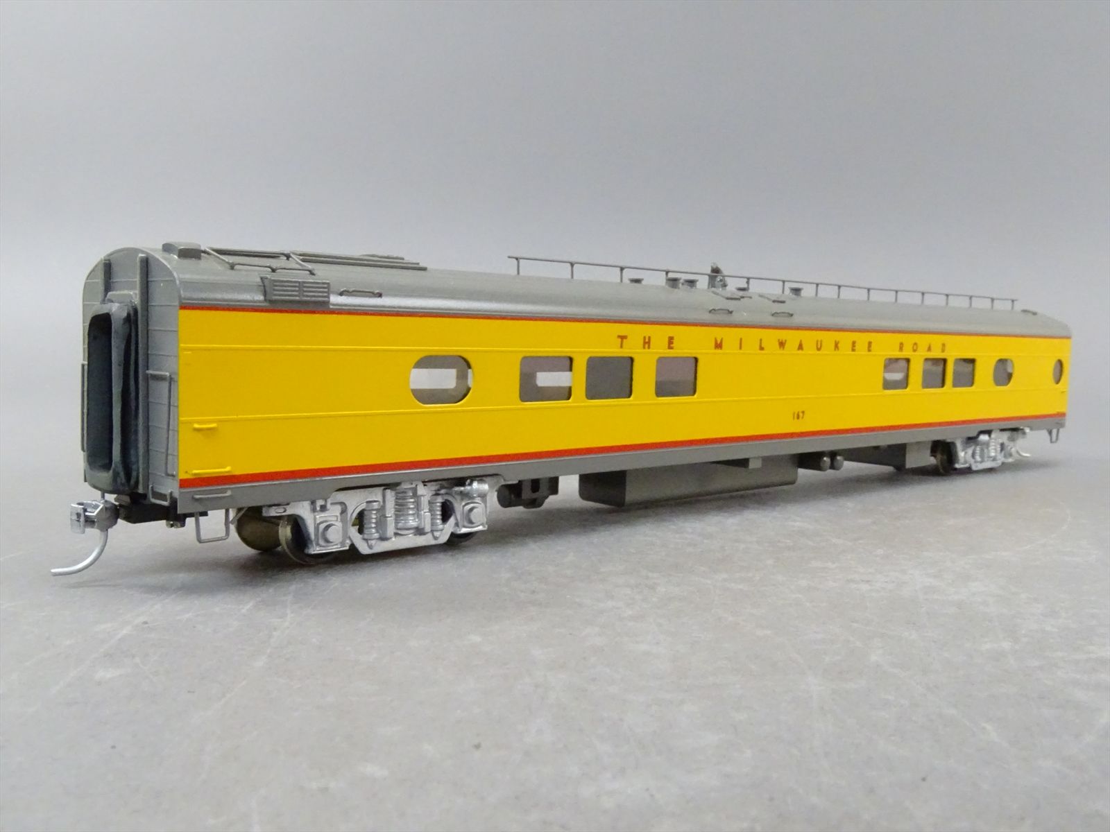 HO Brass Model - Soho 0471 MILW Milwaukee Hiawatha Tap Lounge #167 - Custom