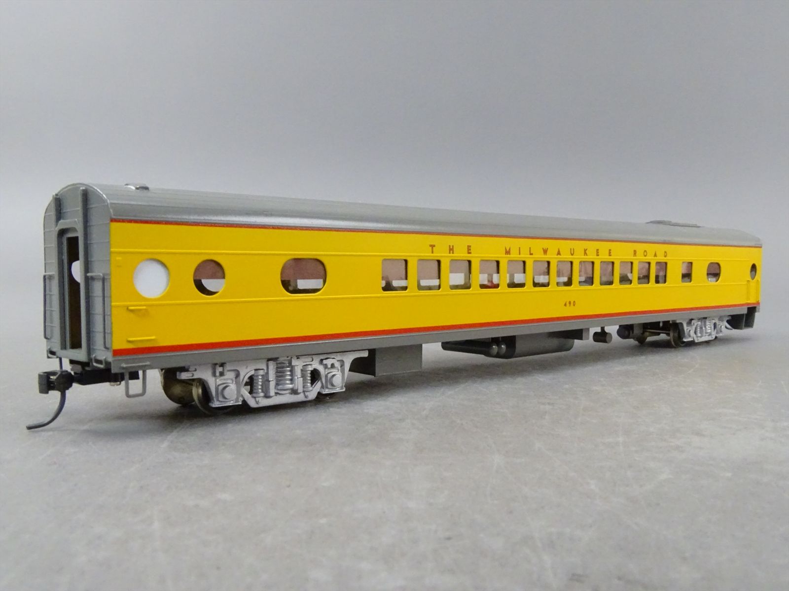 HO Brass Model - Soho 0460 MILW Milwaukee Coach #490 - Custom - Kumata