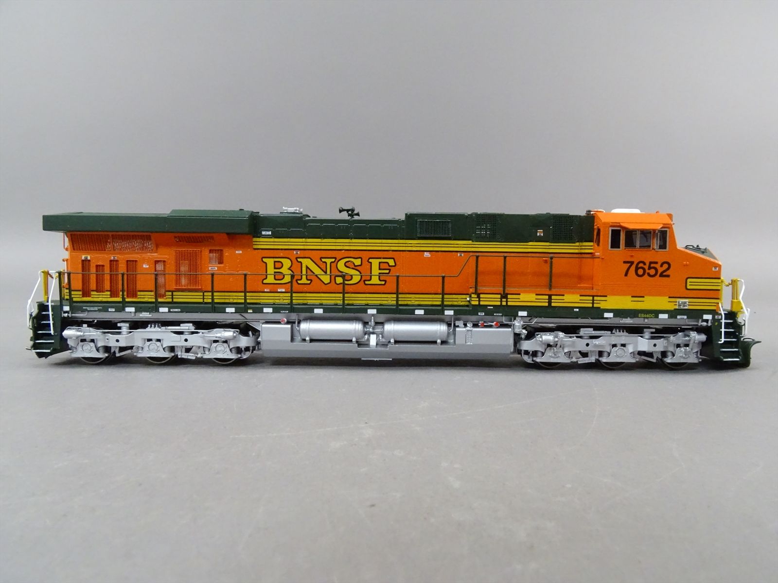 HO Brass Model - OMI AA-1165-2 BNSF Burlington Northern Santa Fe ES44DC ...
