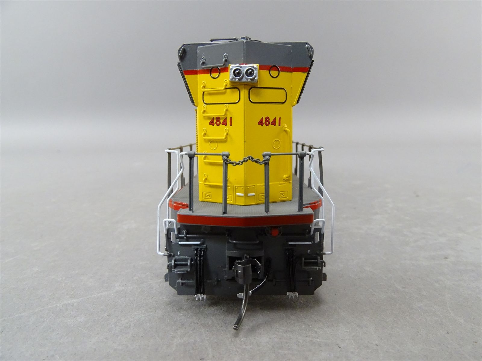 HO Brass Model - OMI 087010039.1 UP Union Pacific SD70M Phase II Cab ...