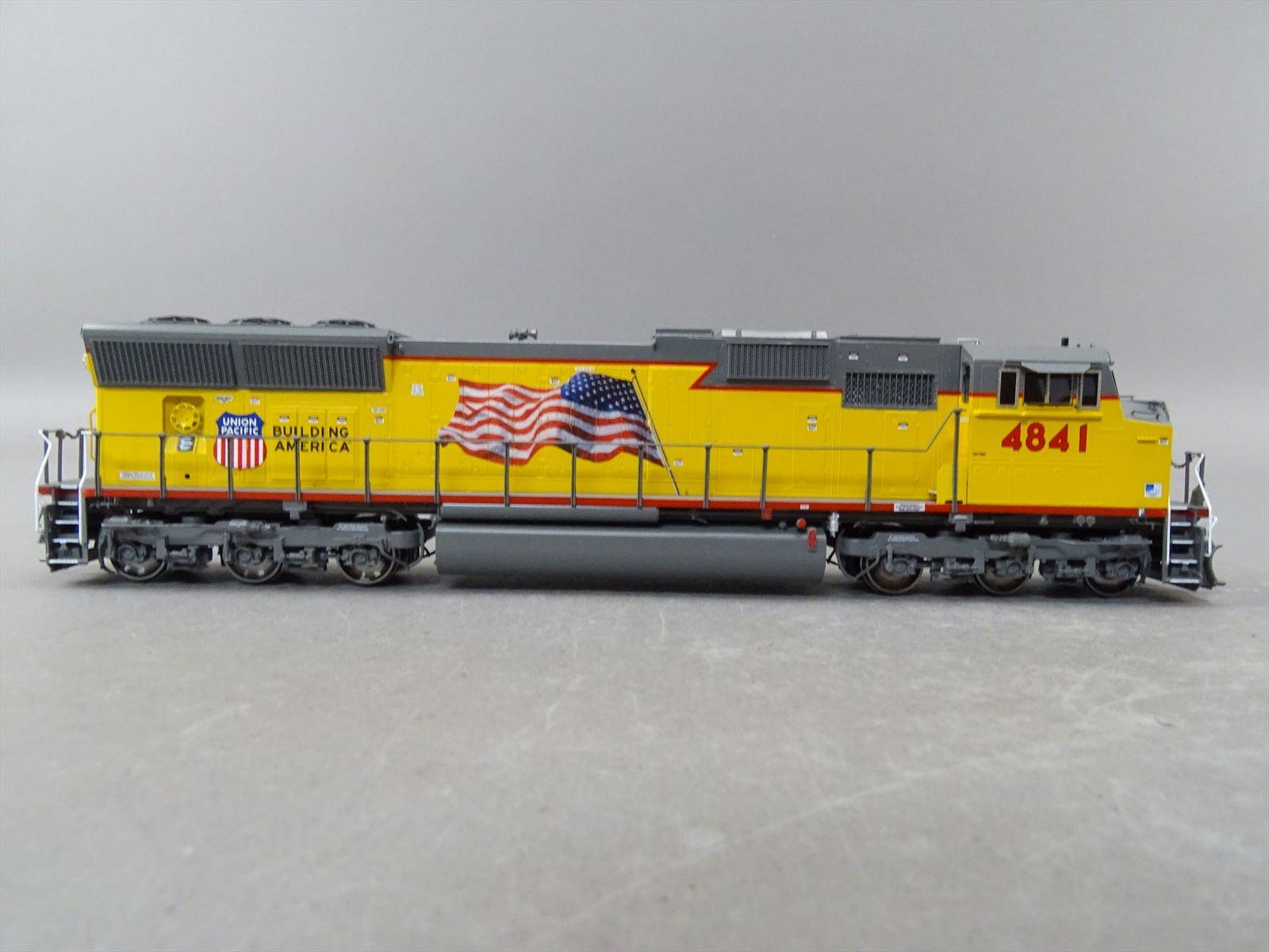 HO Brass Model - OMI 087010039.1 UP Union Pacific SD70M Phase II Cab ...