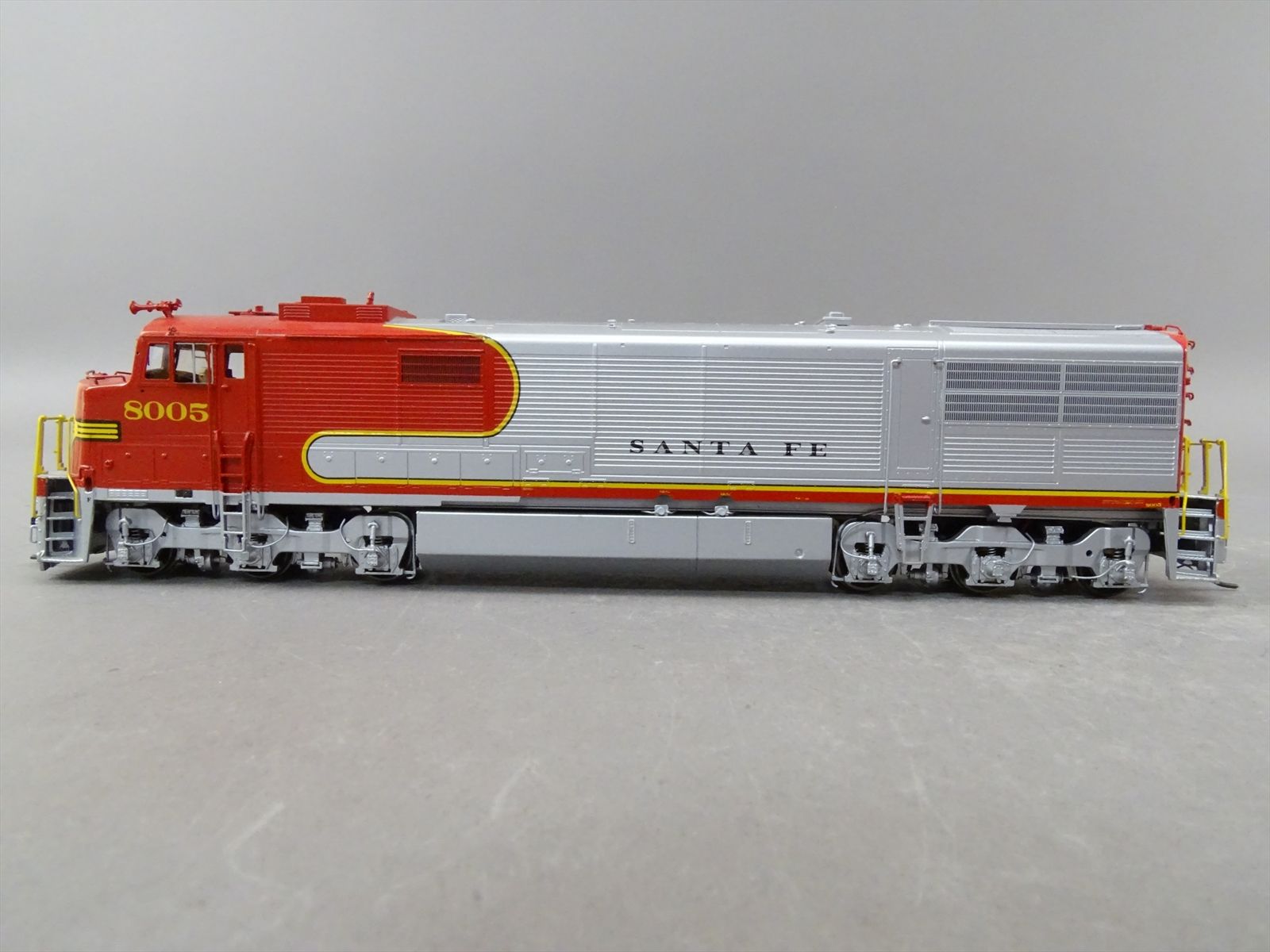 HO Brass Model - OMI 6298.2 AT&SF Santa Fe U30CG Passenger #8005 - F/P ...