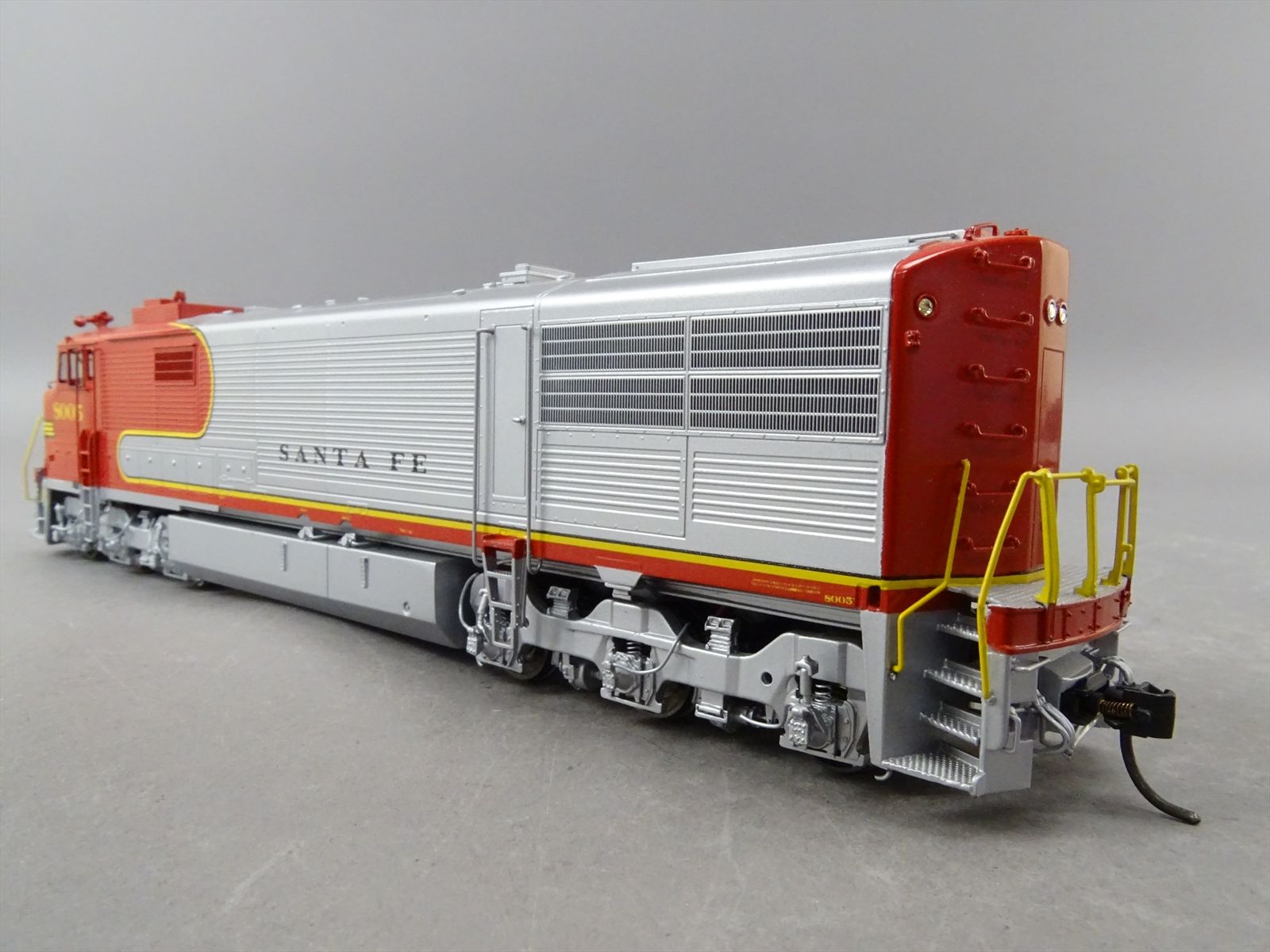 HO Brass Model - OMI 6298.2 AT&SF Santa Fe U30CG Passenger #8005 - F/P ...