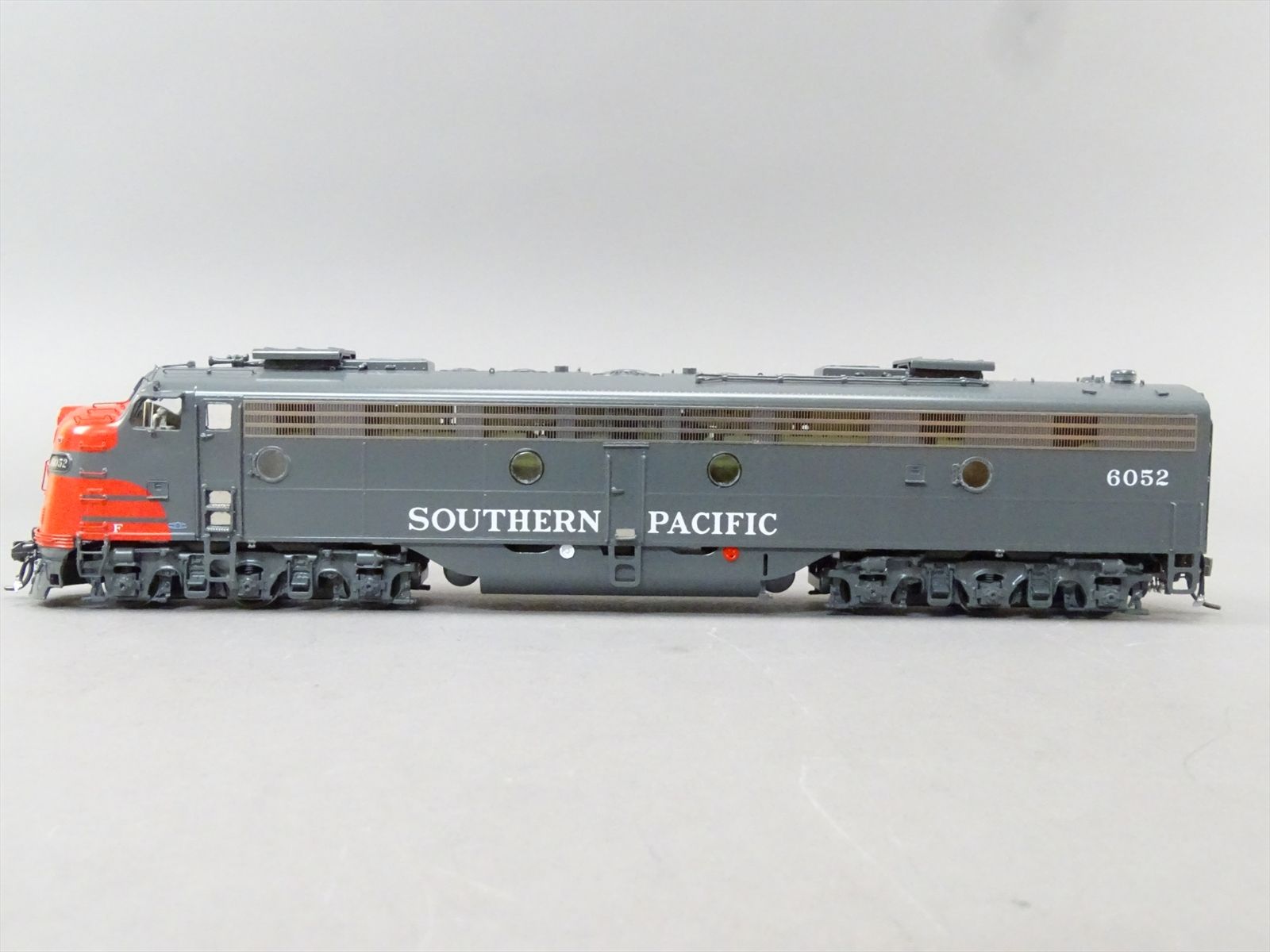 HO Brass Model - CIL 2454.1 SP Southern Pacific E9 E7 E9A E7B A-B-A Set - F/P - Bloody Nose ...
