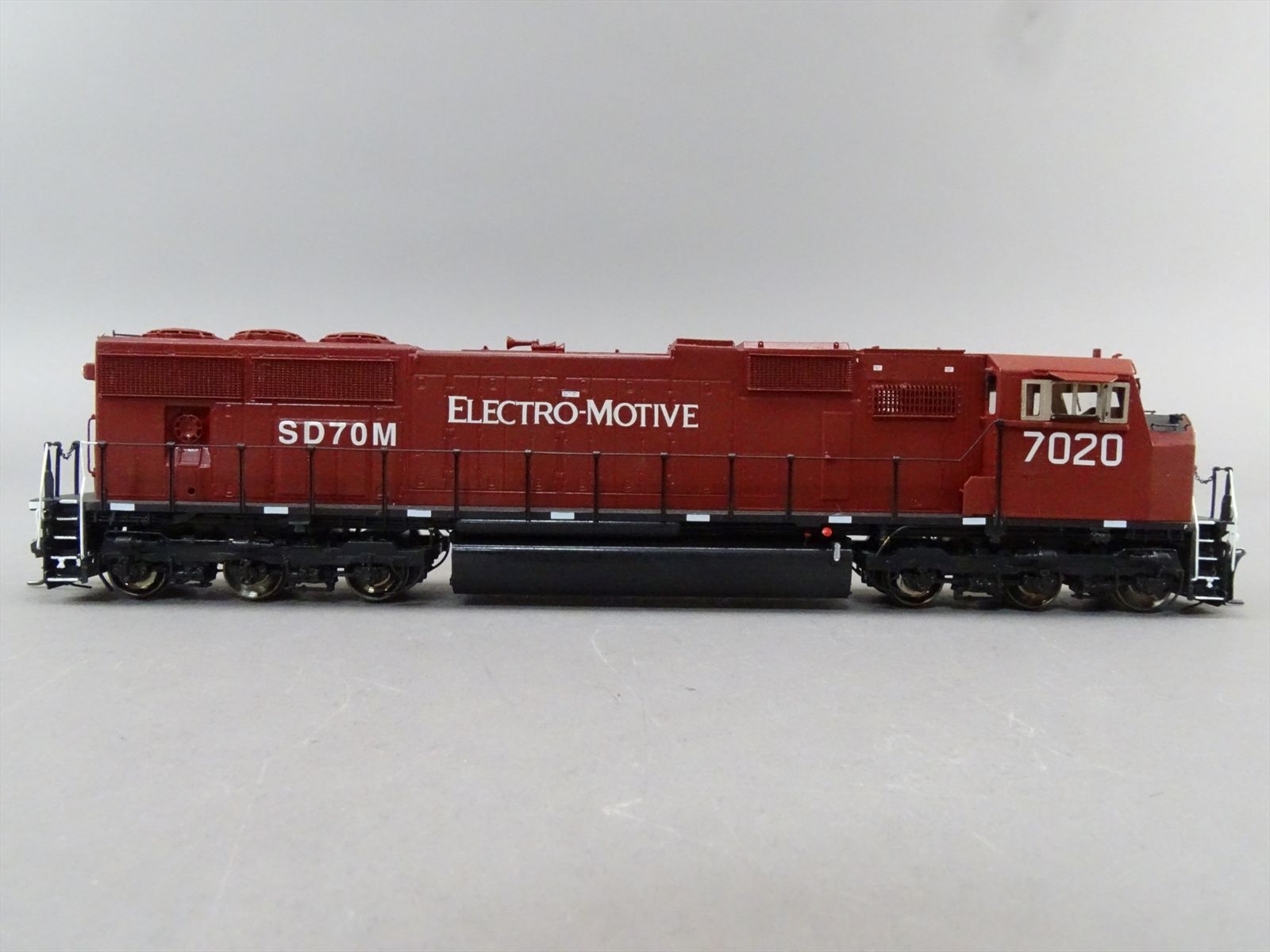 HO Brass Model - OMI 6602.2 EMD SD70M Demo Demonstrator #7020 Maroon - F/P - 1996 Run - Ajin