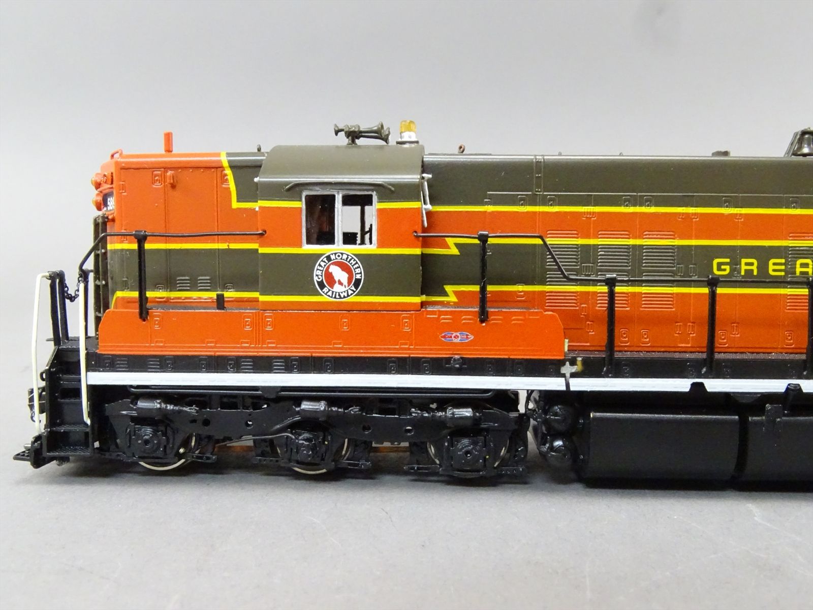 HO Brass Model - OMI 5178 GN Great Northern SD9 Phase II #589 - Custom ...