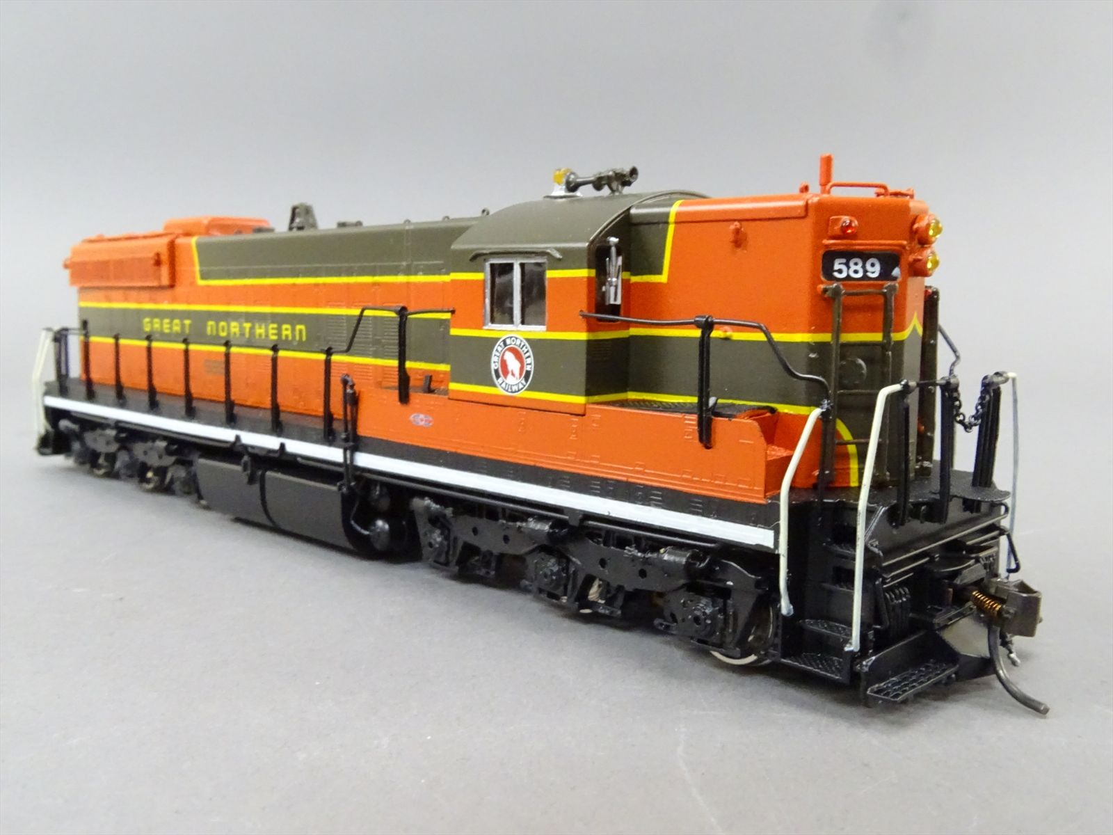 HO Brass Model - OMI 5178 GN Great Northern SD9 Phase II #589 - Custom ...