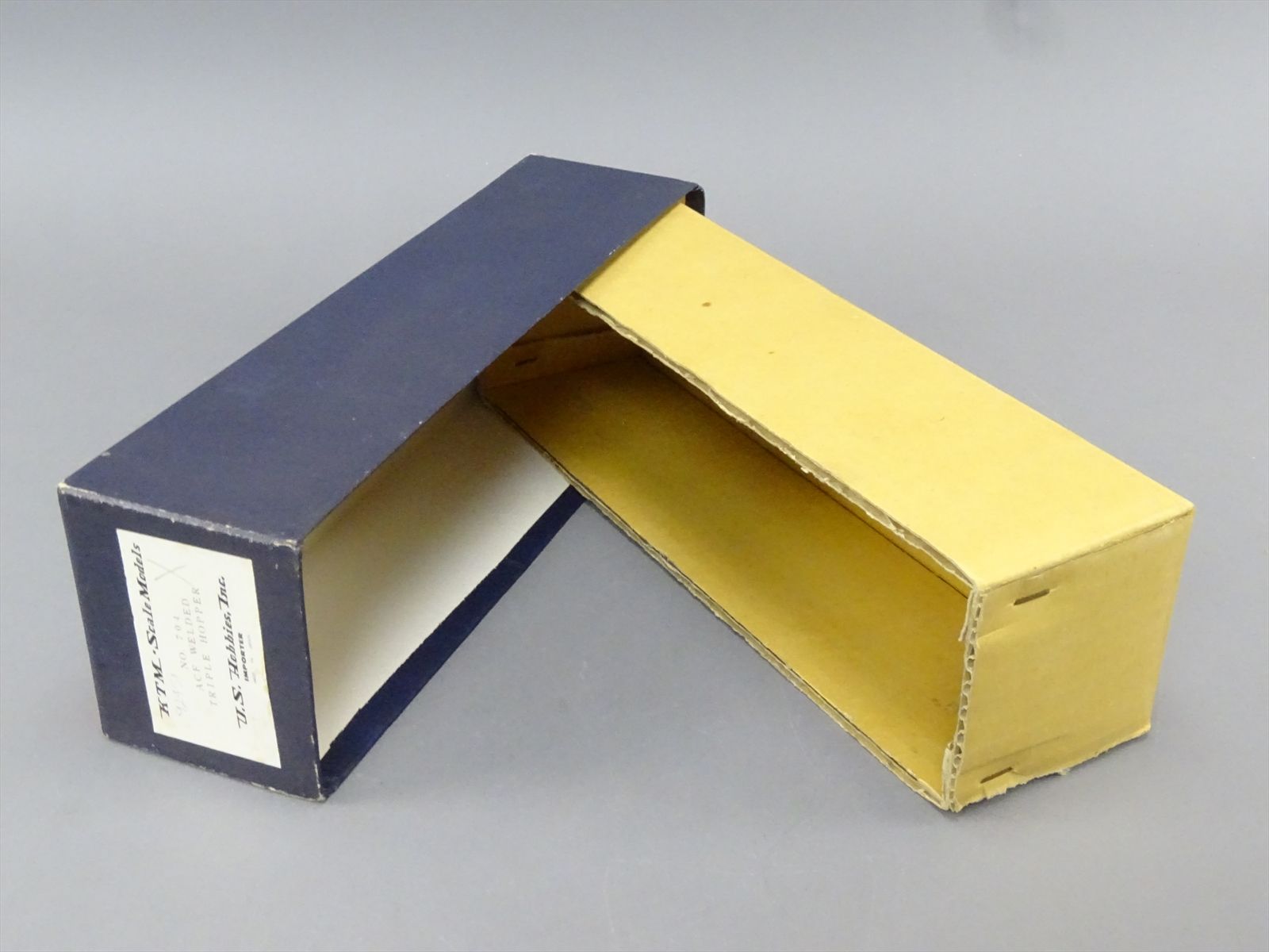 O Brass Model - USH 704 C&O Chesapeake & Ohio ACF Welded Triple Hopper ...