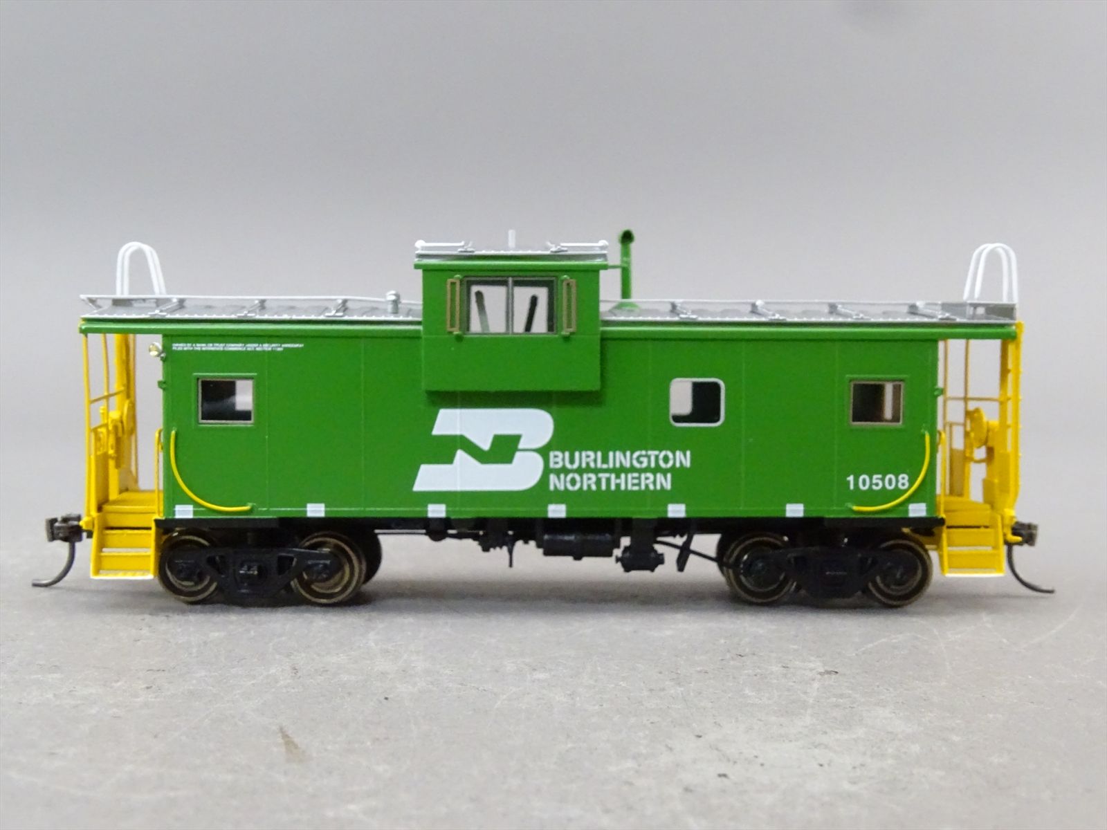 HO Brass Model - OMI 4214.1 BN Burlington Northern International W-V Wide Vision Caboose #10508 ...