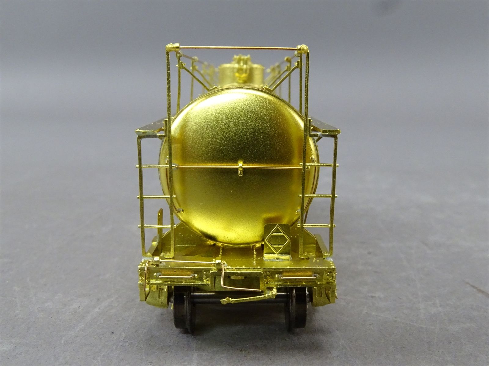 HO Brass Model - W&R AC&F Pressed Steel Car Co. High Walkway Tank Car ...