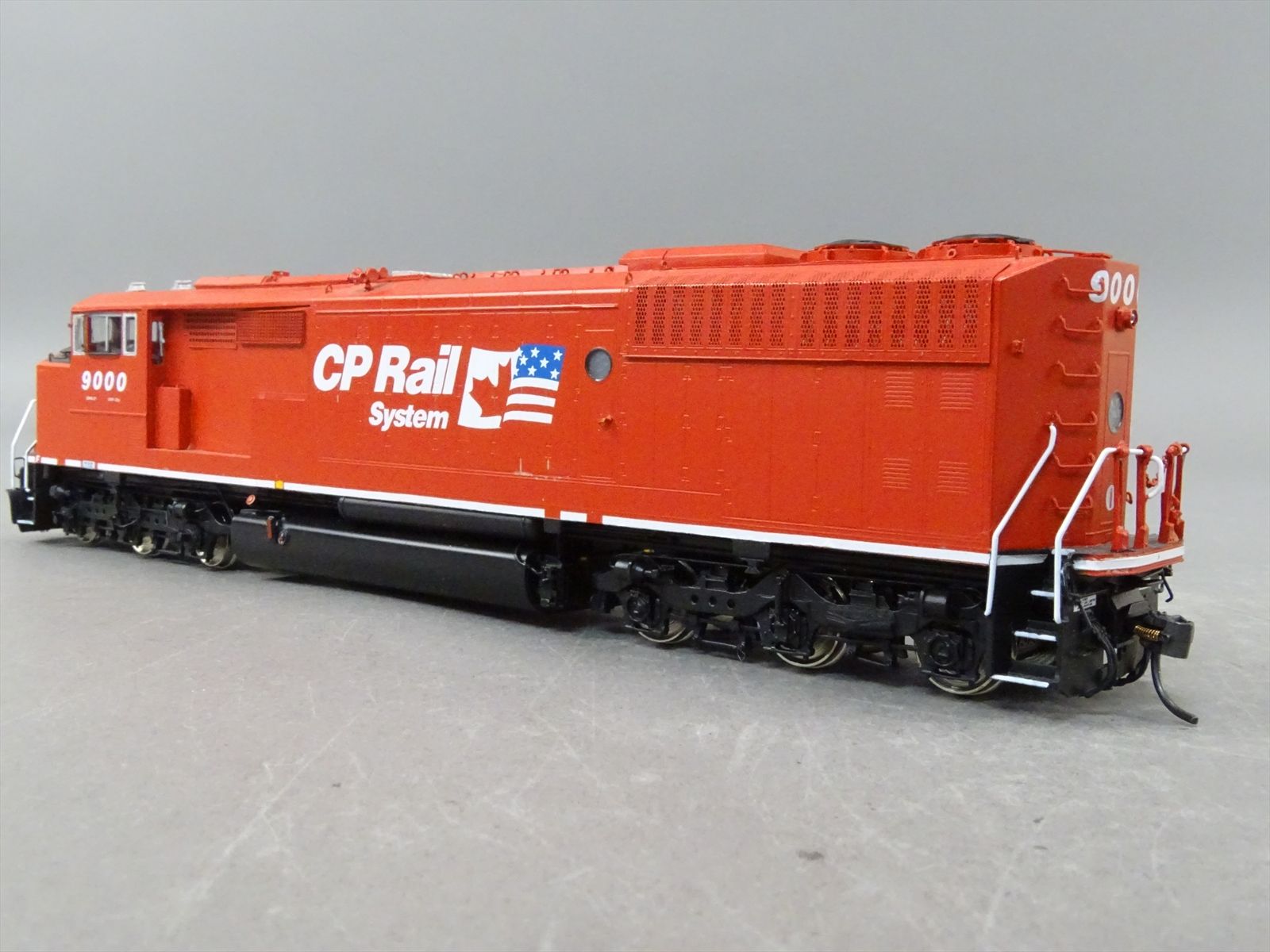 HO Brass Model - OMI 5155 CP CPR Canadian Pacific SD40-2F Wide Cab Body ...