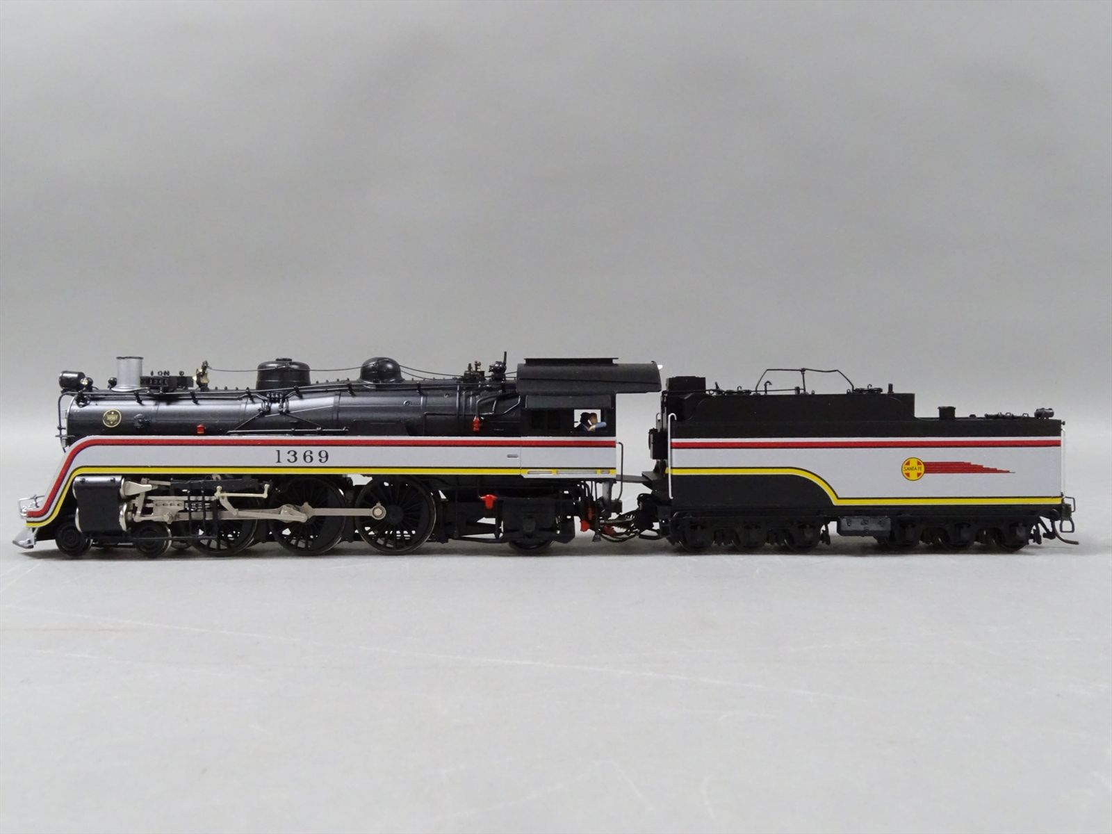 HO Brass Model - TCY 1199 AT&SF Santa Fe Valley Flyer 4-6-2 & 6 Car Set ...