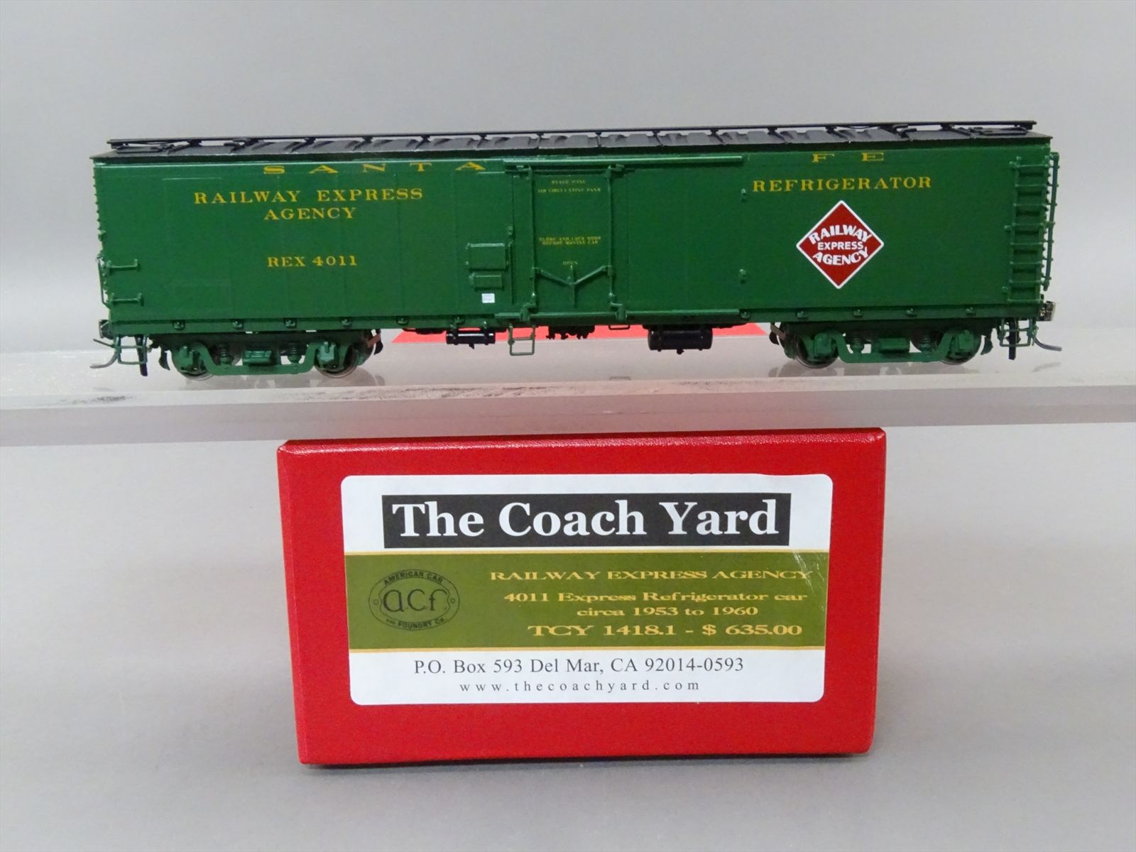 HO Brass Model - TCY 1418.1 Santa Fe REA Express Car Reefer #4011 SF ...
