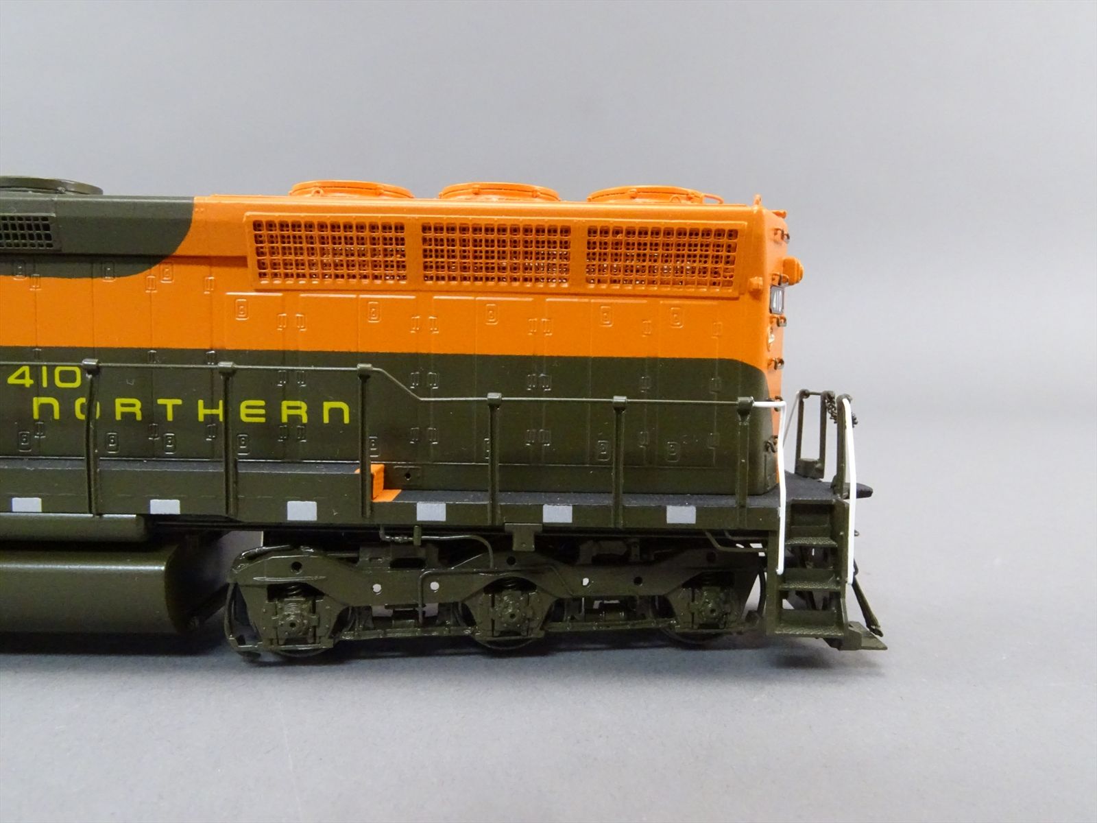 HO Brass Model - OMI 6367.1 GN Great Northern SD45 #410 - F/P - 1999 ...