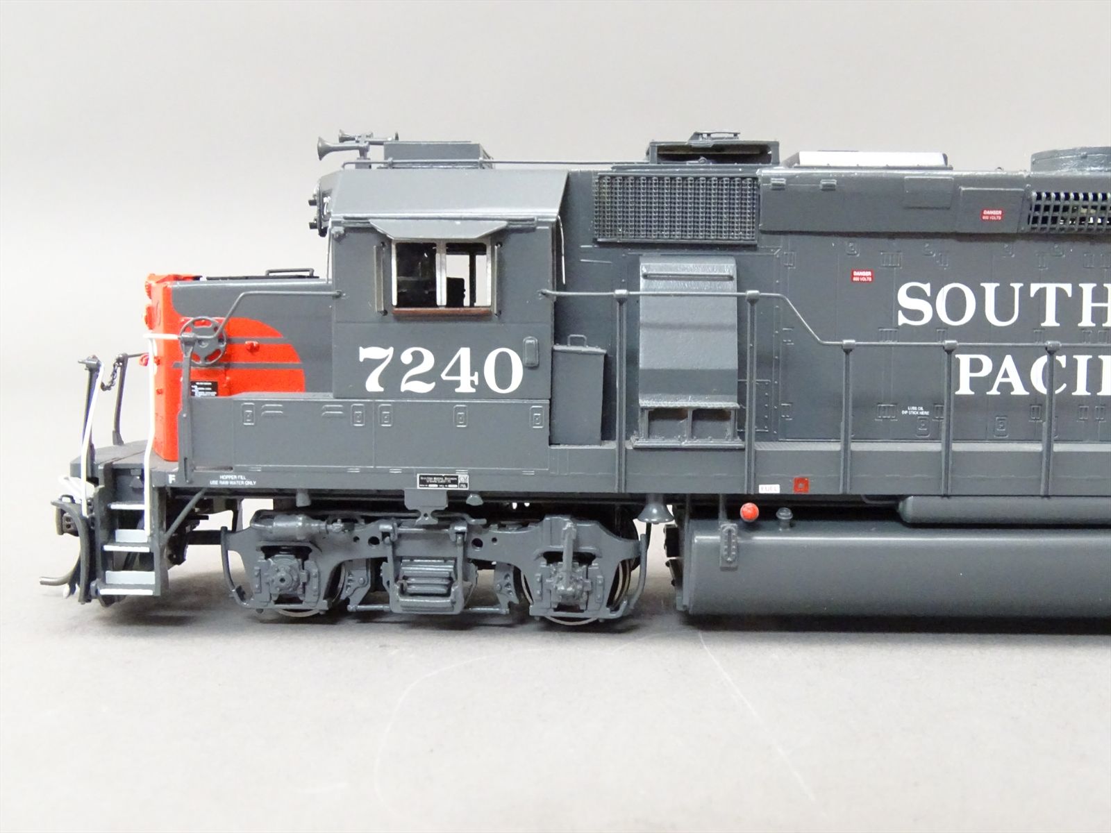 HO Brass Model - OMI 087010088.1 SP Southern Pacific GP40-2 #7240 - F/P - 2004 Run - Ajin