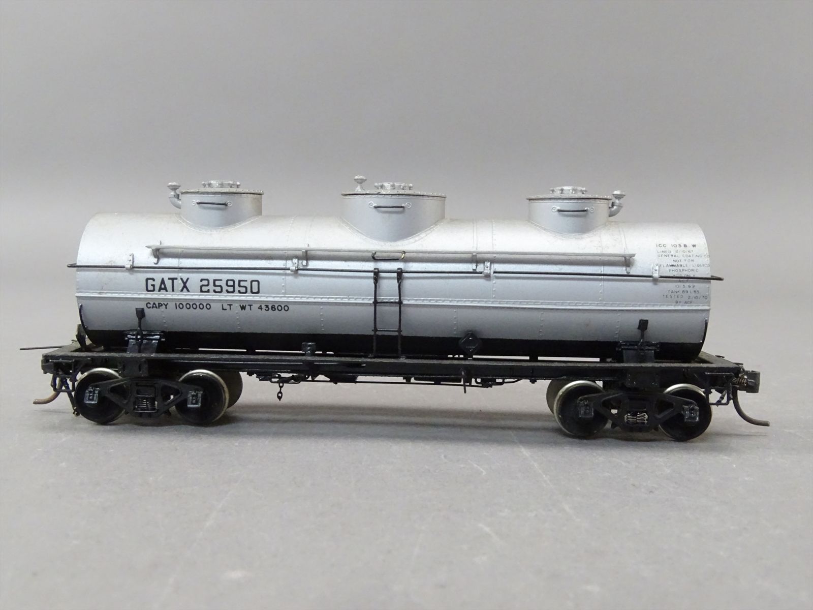 HO Brass Model - OMI 3271.4 GATX 8,000 Gallon Tank Car Insualted 3 Dome ...