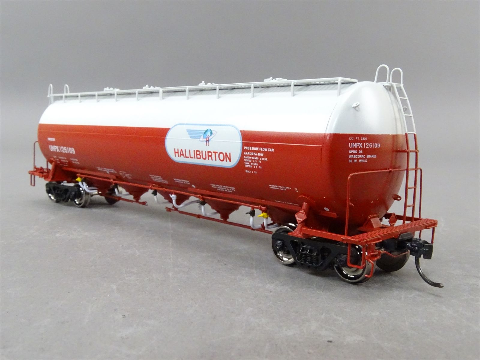 HO Brass Model - OMI 3390.1 UNPX Haliburton Procor Pressure Flow Hopper ...