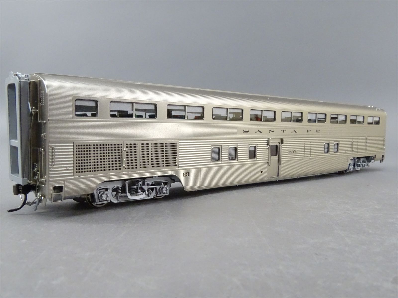 HO Brass Model - TCY 0459 AT&SF Santa Fe Budd Step Down Ends Coach #537 ...