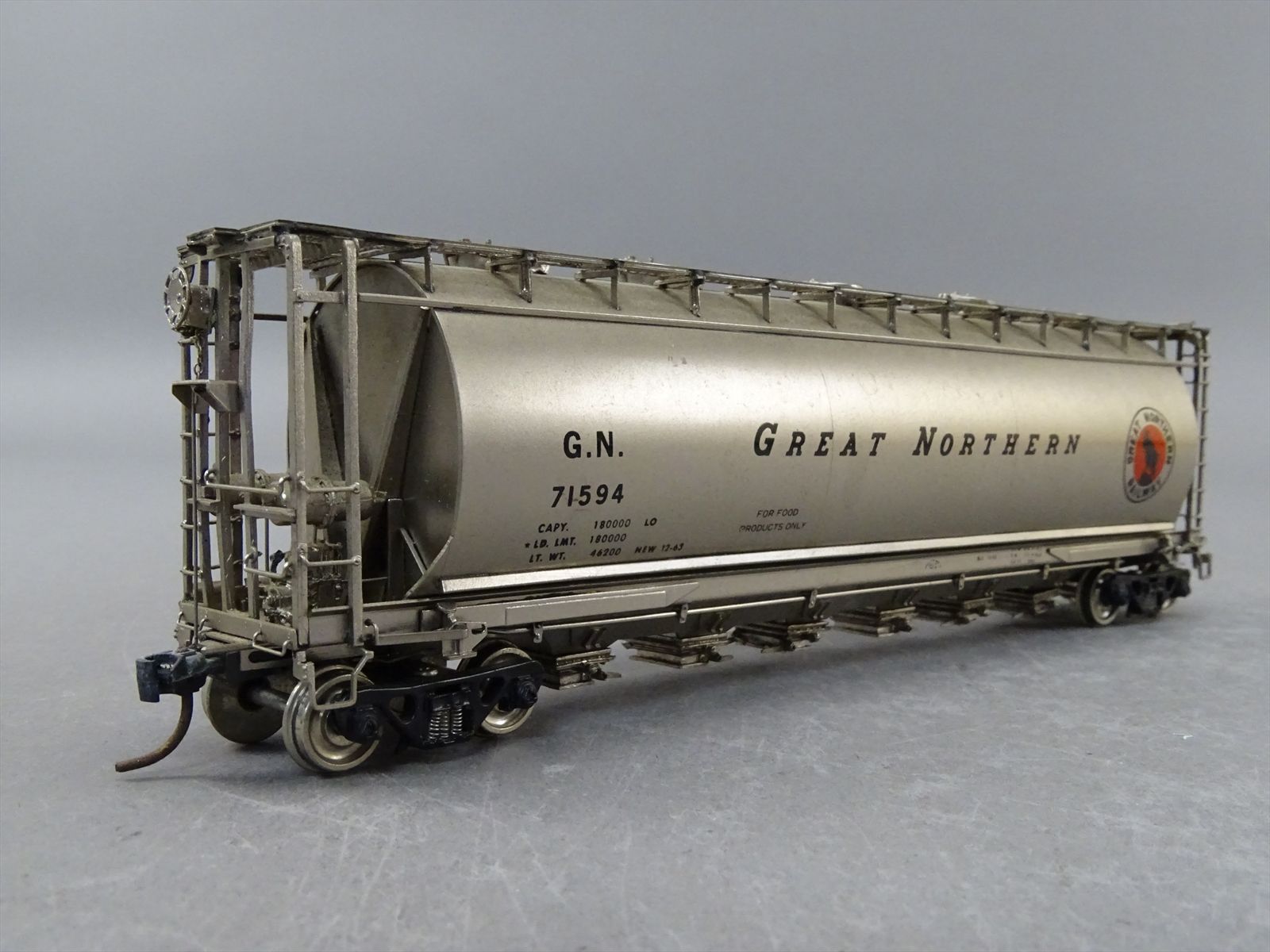 HO Brass Model - OMI 3269.1 GN Great Northern ACF Cylindrical Covered ...