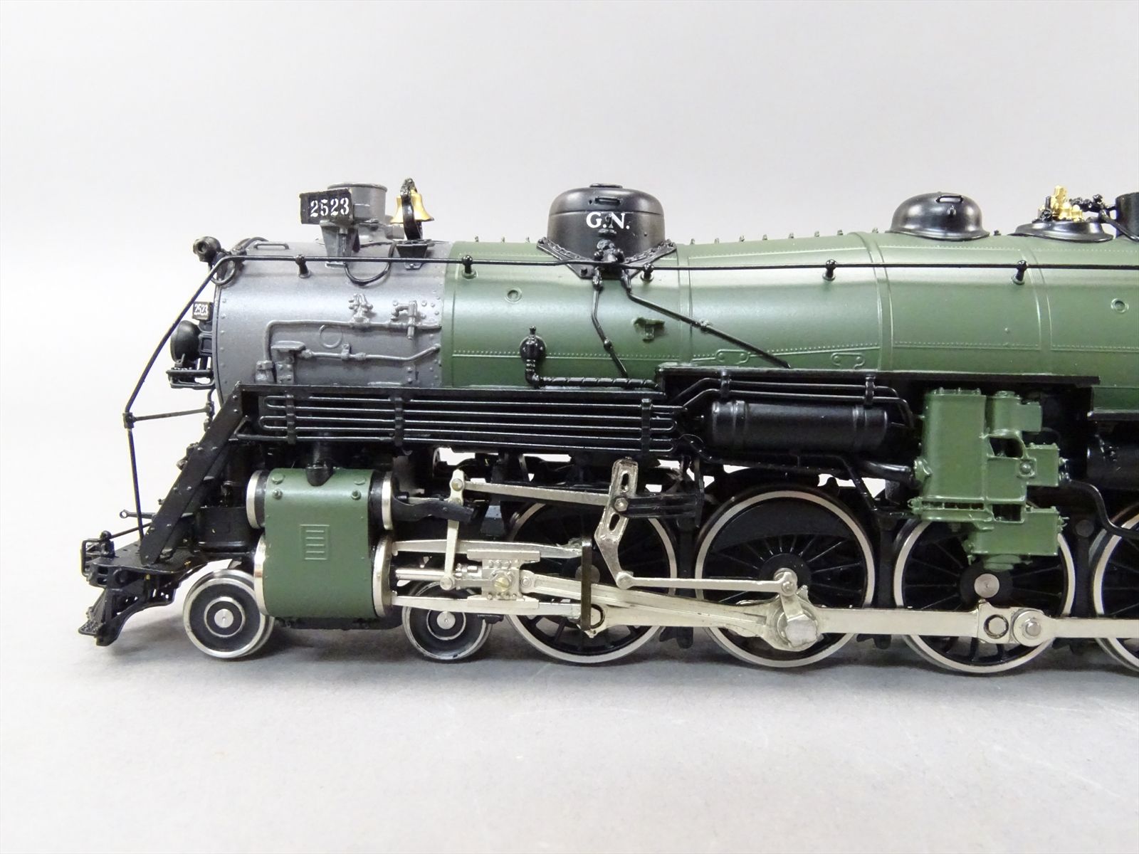 HO Brass Model - W&R GN Great Northern P-2 4-8-2 Glacier Park Paint ...