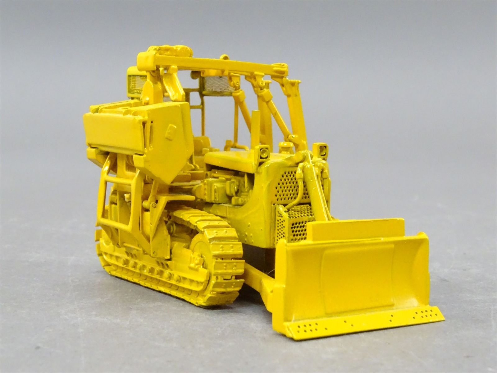 HO Brass Model - OMI 3377.1 Bulldozer w/ Side Boom - F/P Yellow - 2001 ...