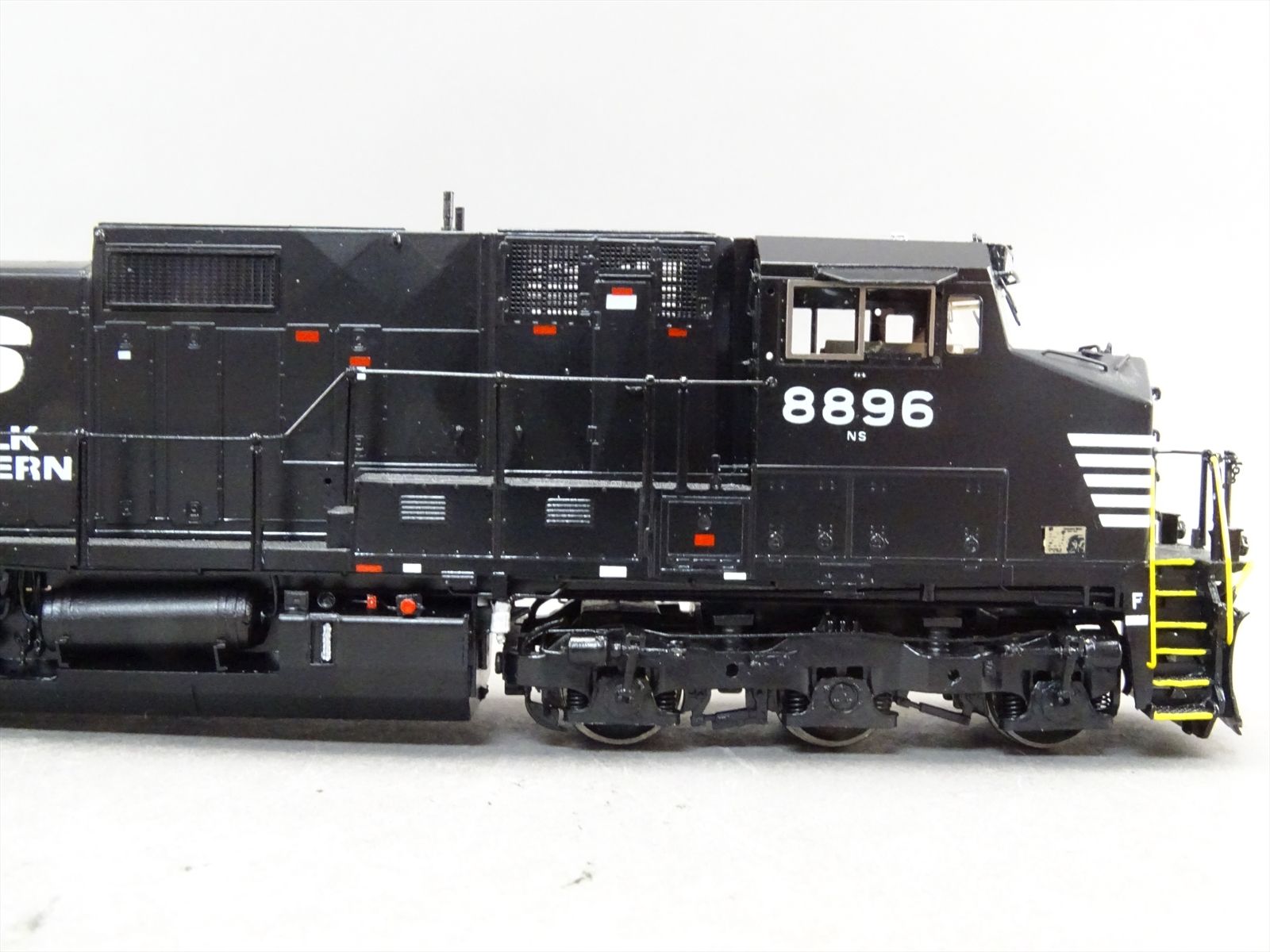 HO Brass Model - OMI 6555.1 NS Norfolk Southern C40-9W Diesel #8896 - F/P - 1997 Run - Ajin