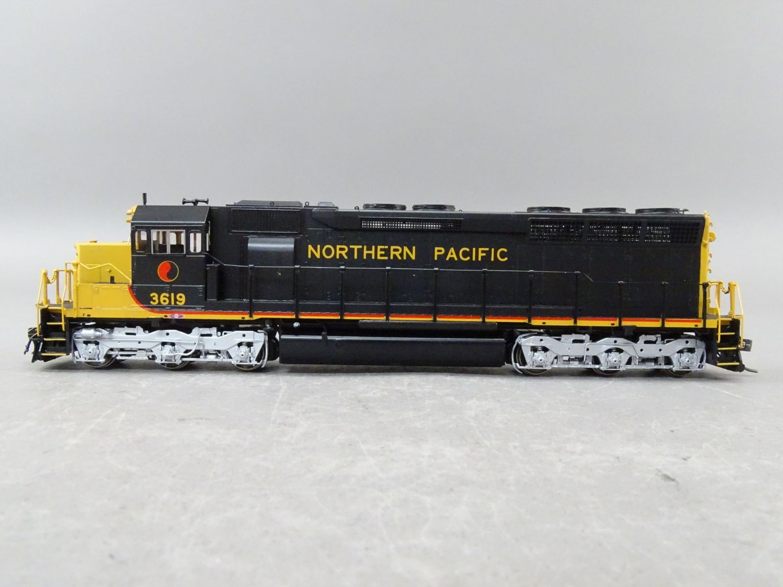 HO Brass Model - OMI 6370.1 NP Northern Pacific EMD SD45 #3619 - F/P ...