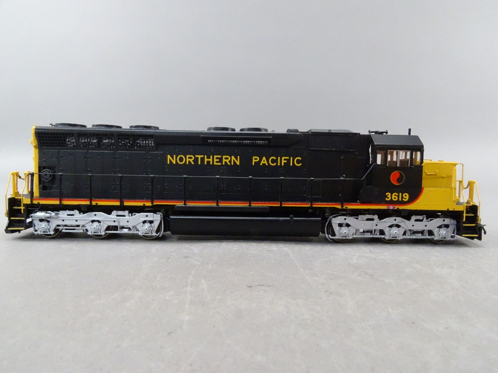 HO Brass Model - OMI 6370.1 NP Northern Pacific EMD SD45 #3619 - F/P ...