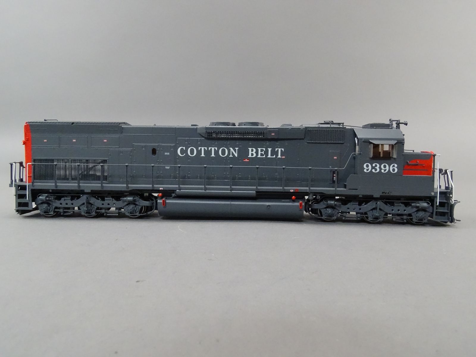 HO Brass Model - OMI AA-1132-2 SSW Cotton Belt SD45T-2 #9396 - F/P ...