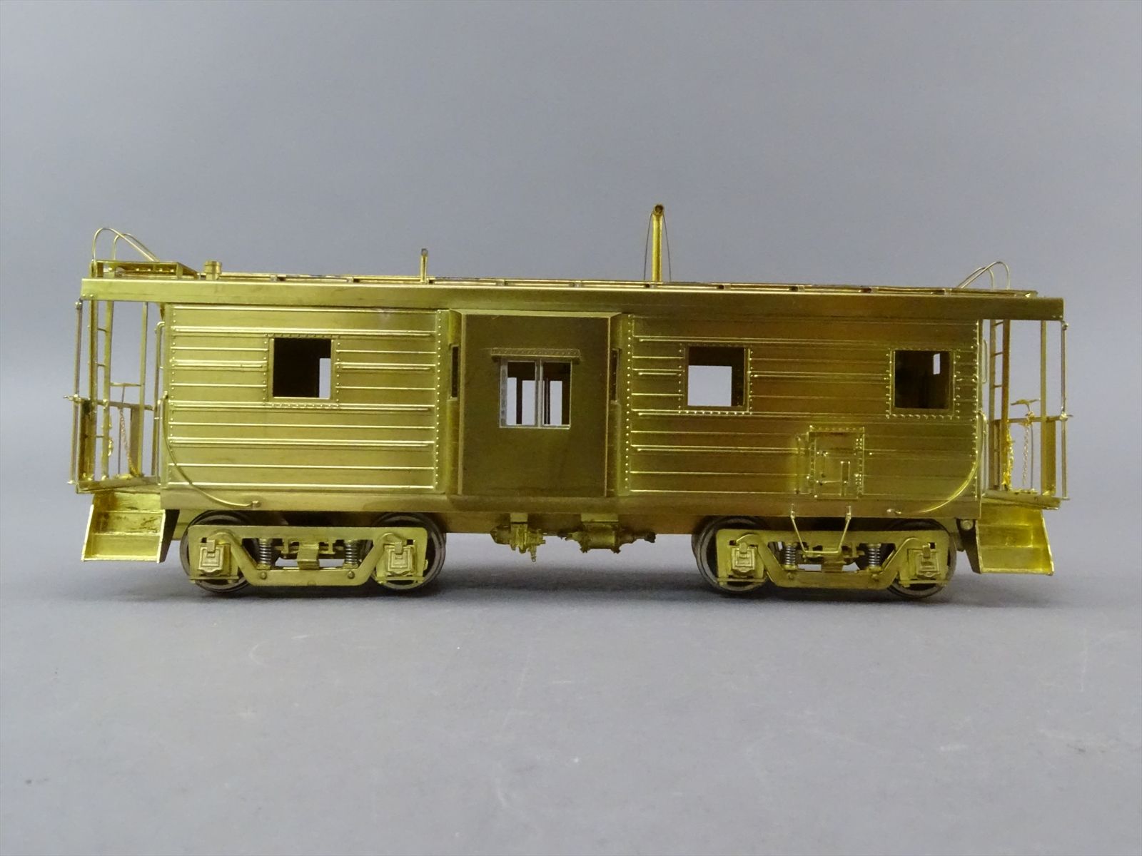 O Brass Model - OMI 0051 Milwaukee Road Bay Window Caboose #1925 - 1946 ...