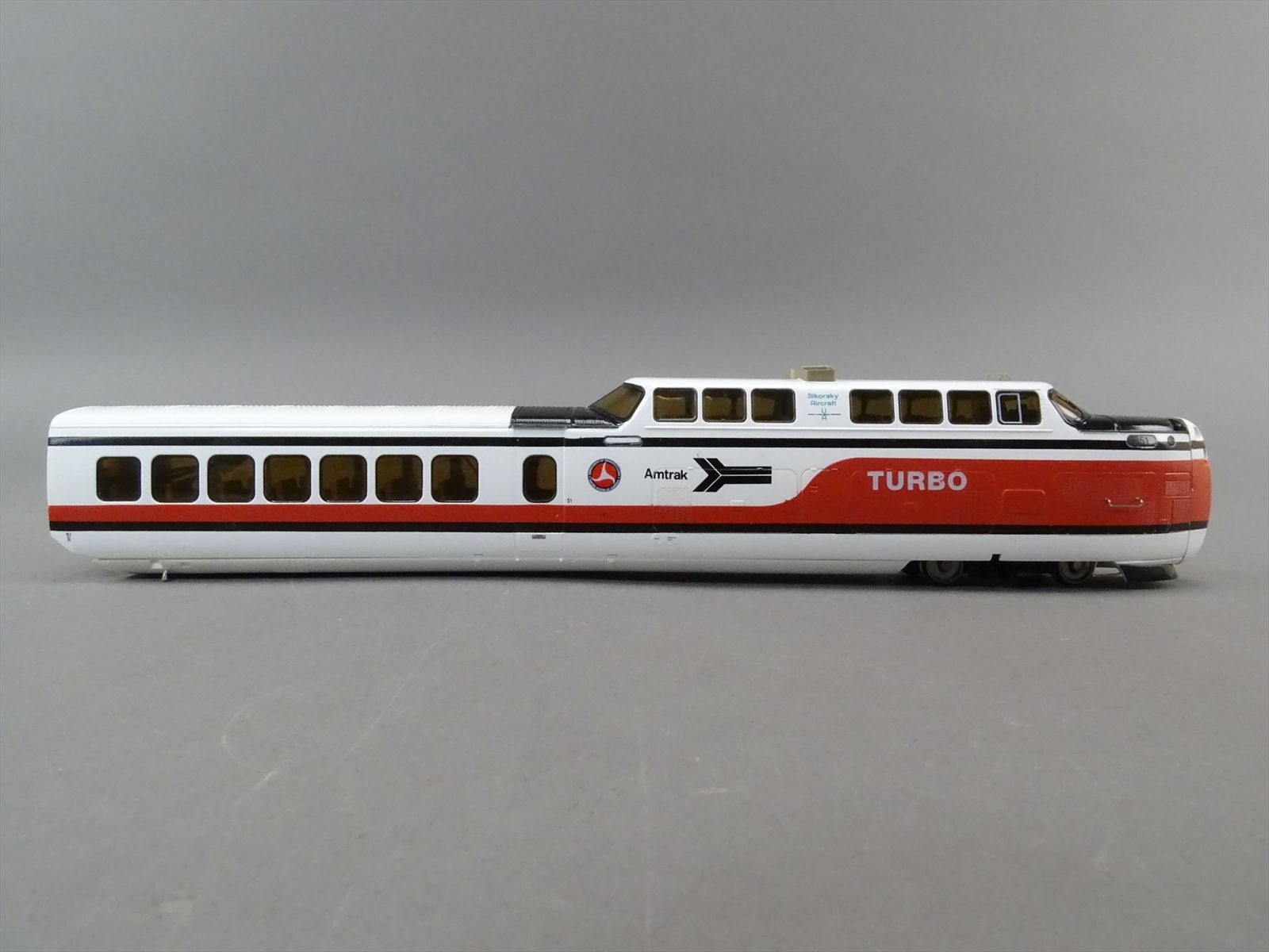 HO Scale Plastic Model Train - Rapido 200003 TurboTrain Two Power Cars ...