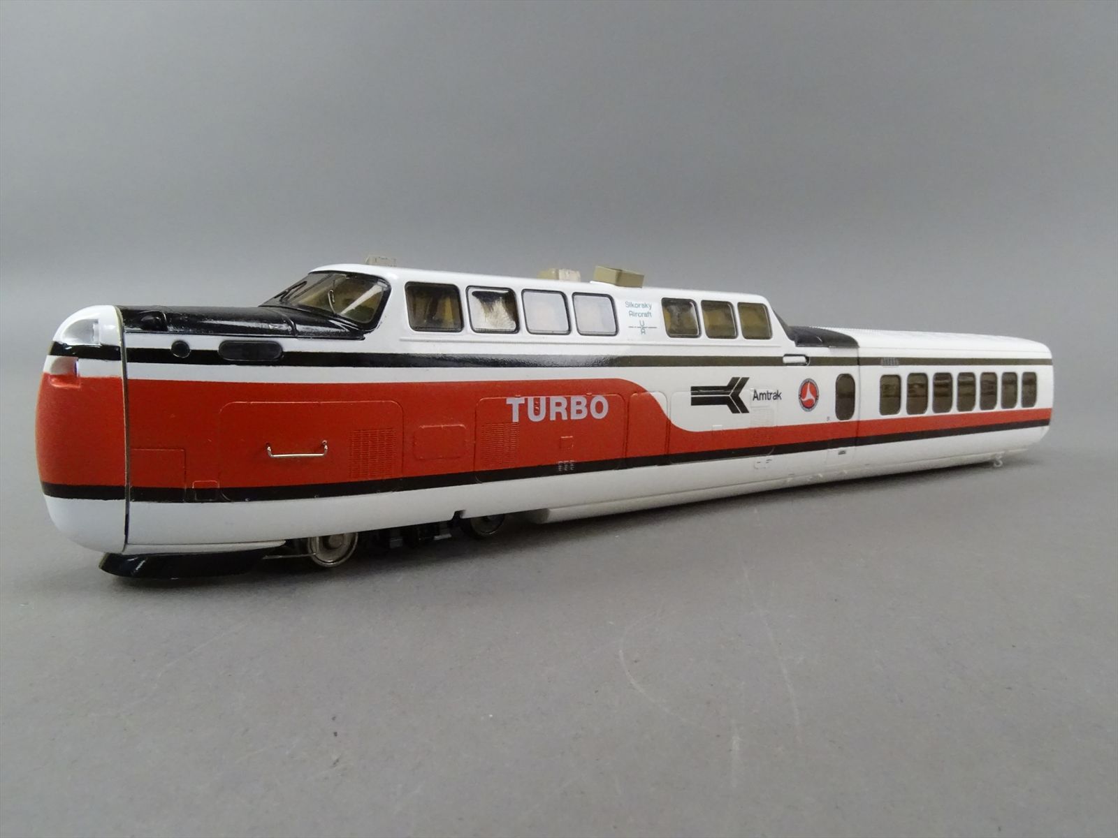 HO Scale Plastic Model Train - Rapido 200003 TurboTrain Two Power Cars ...